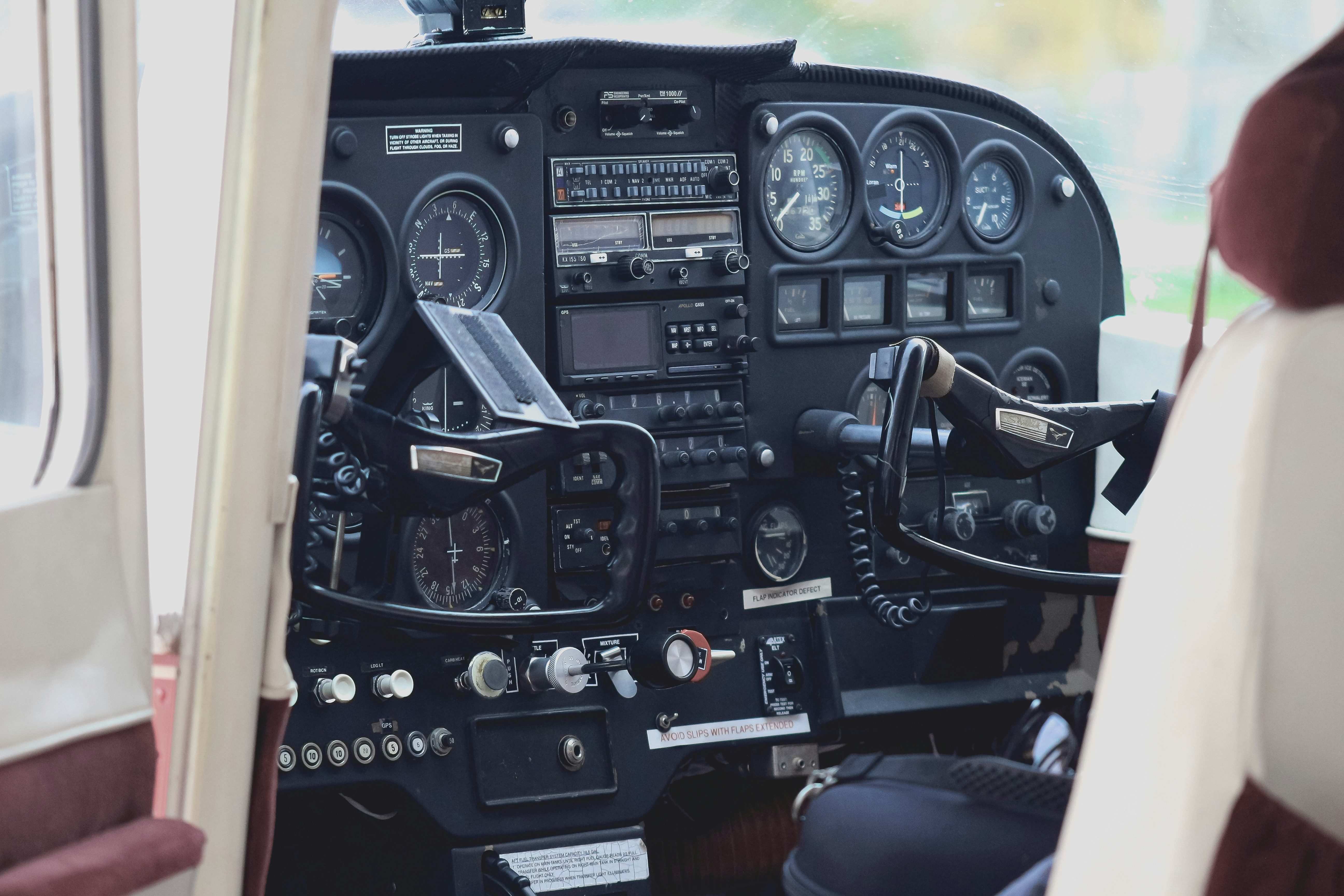 The cockpit of a small airplane with a lot of instruments photo – Free ...