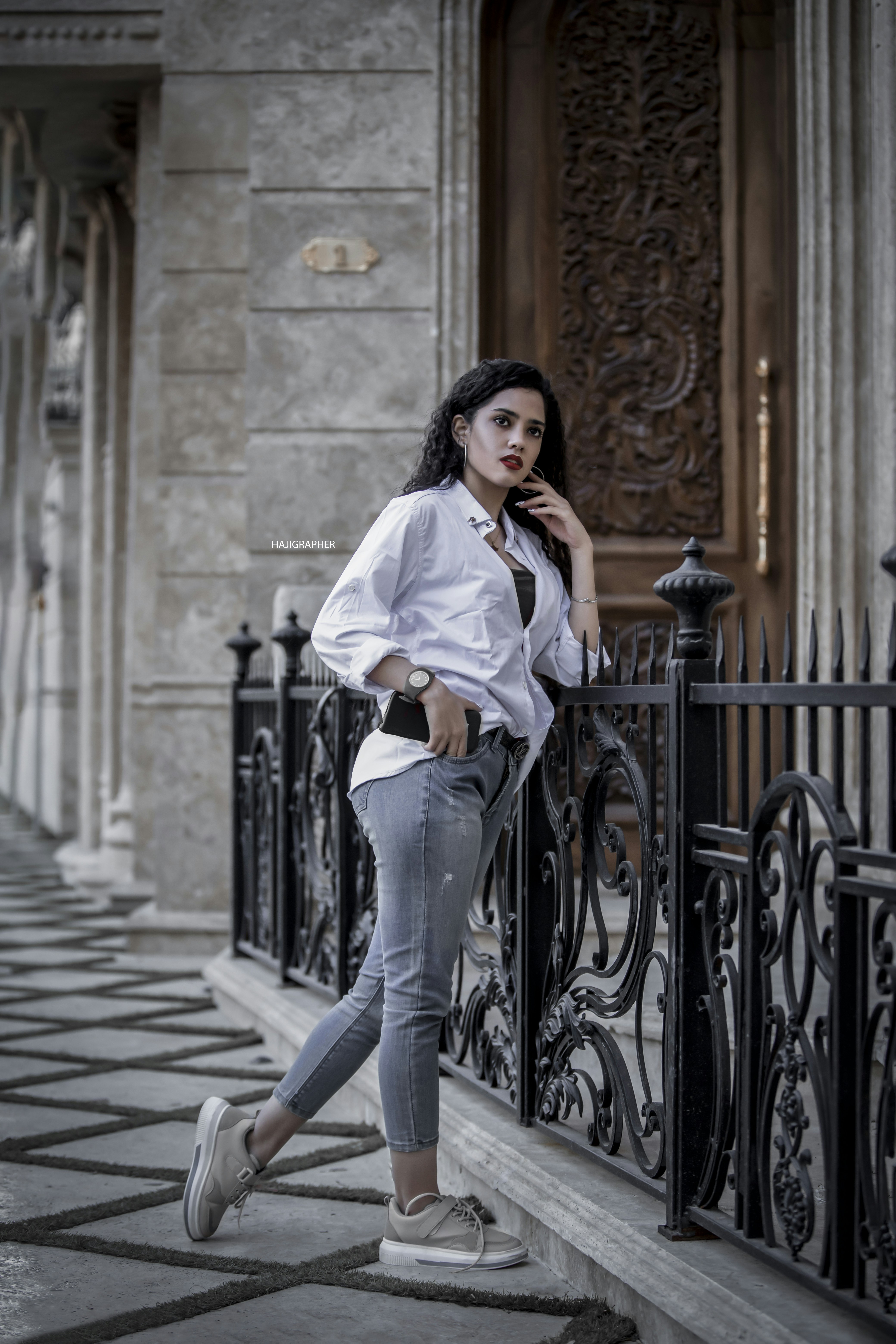 Urban Elegance in Monochrome Harmony