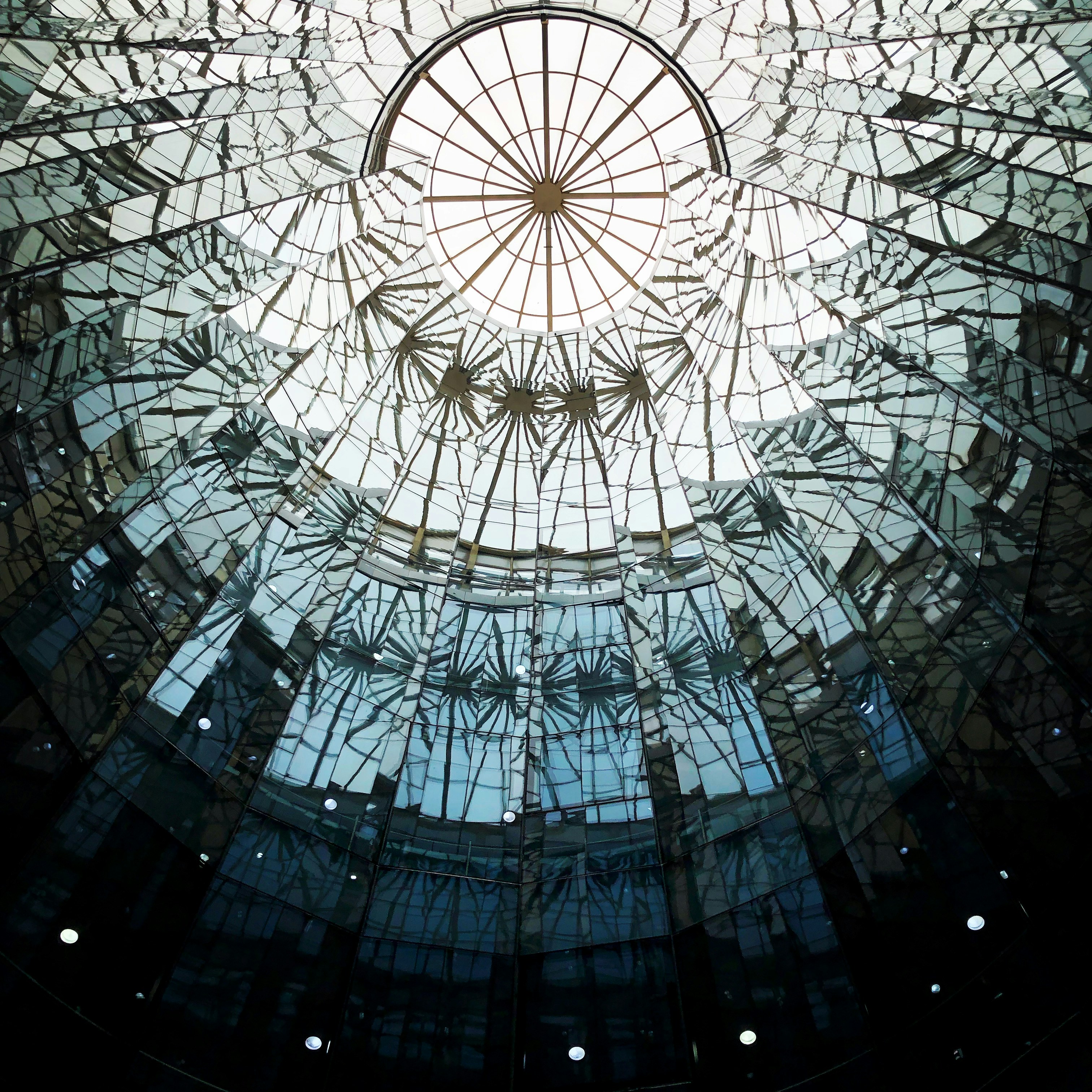 Concentric Glass Dome: A Ring of Reflections