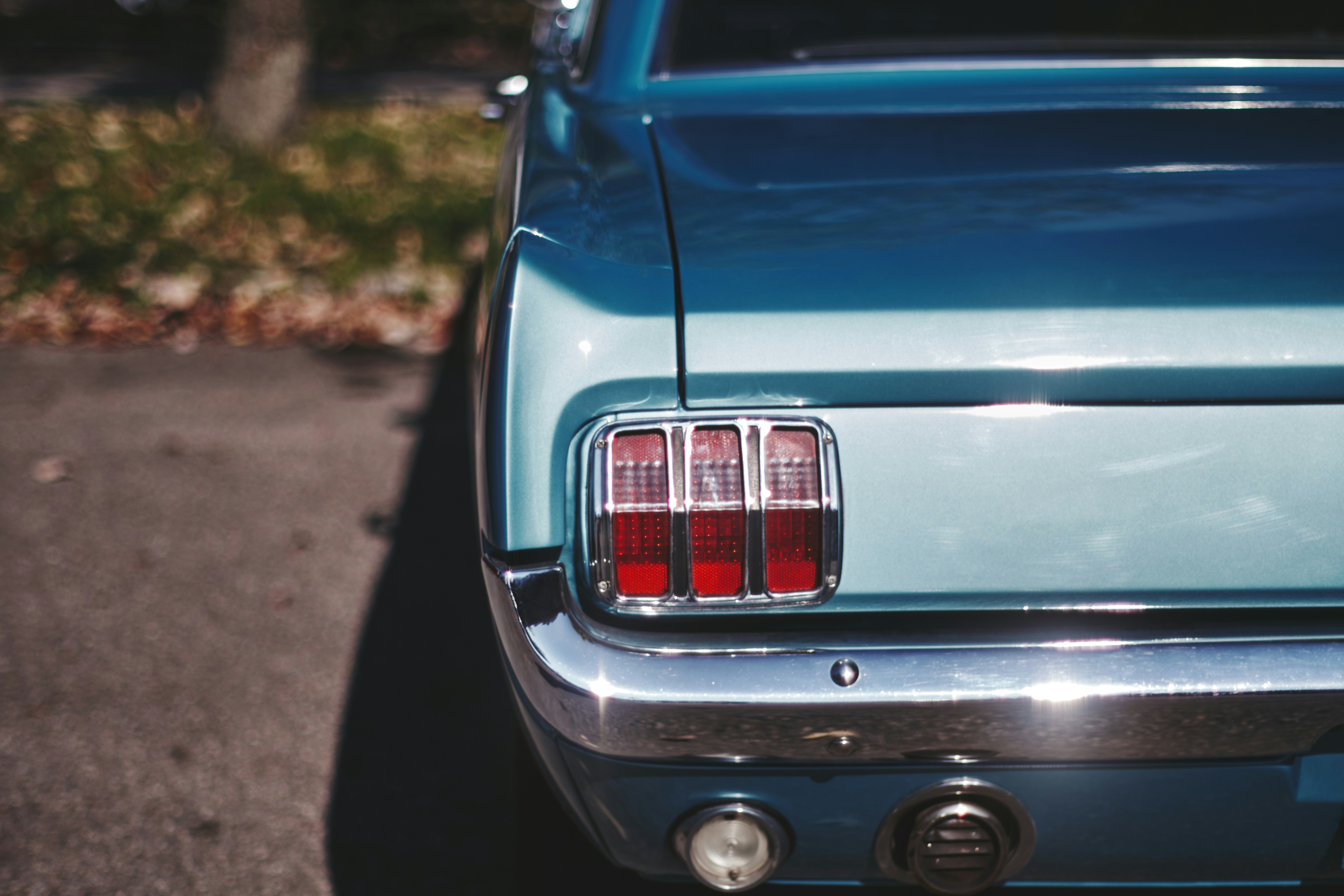 A close up of the rear end of a car photo – Free Car Image on Unsplash