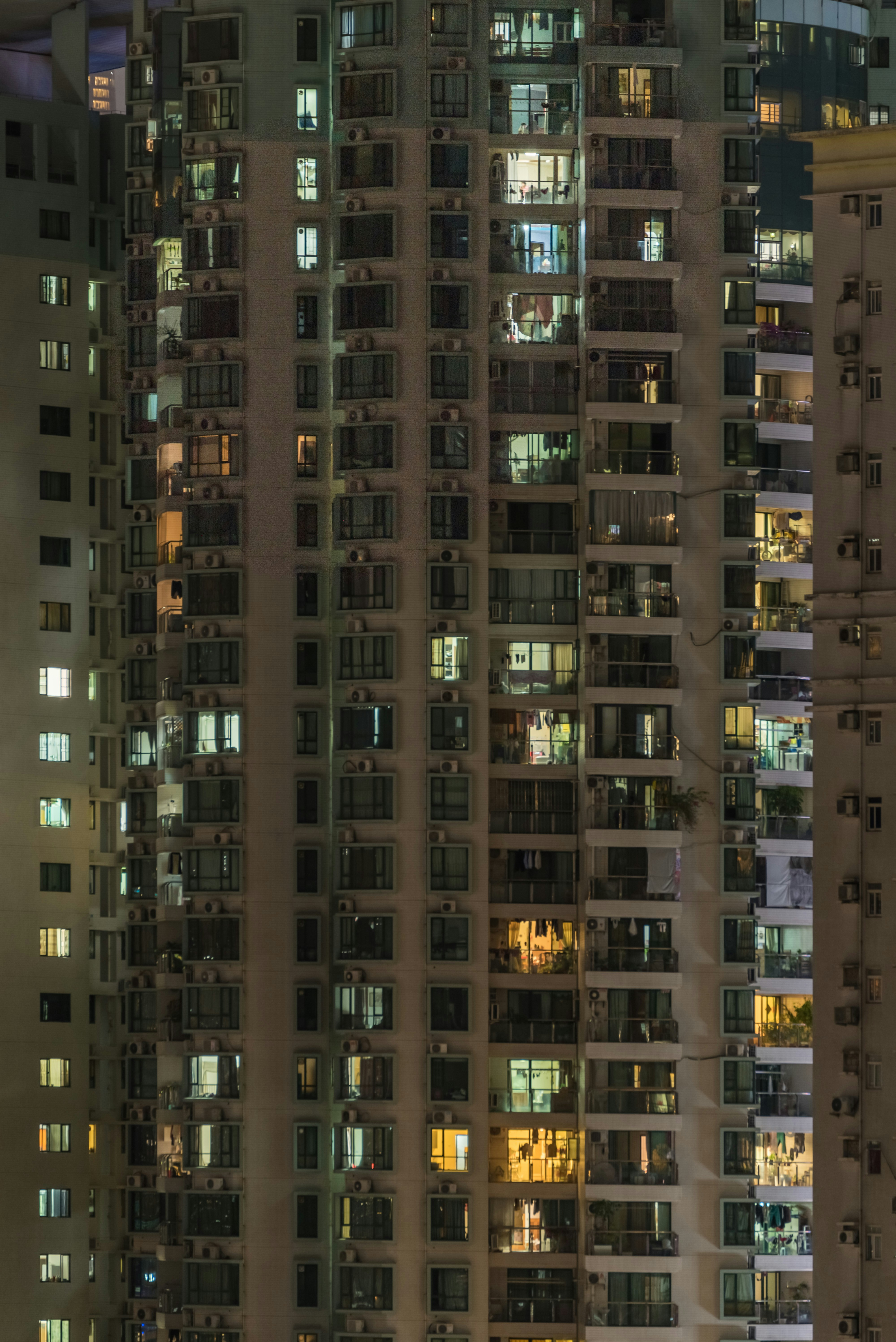 a very tall building with lots of windows