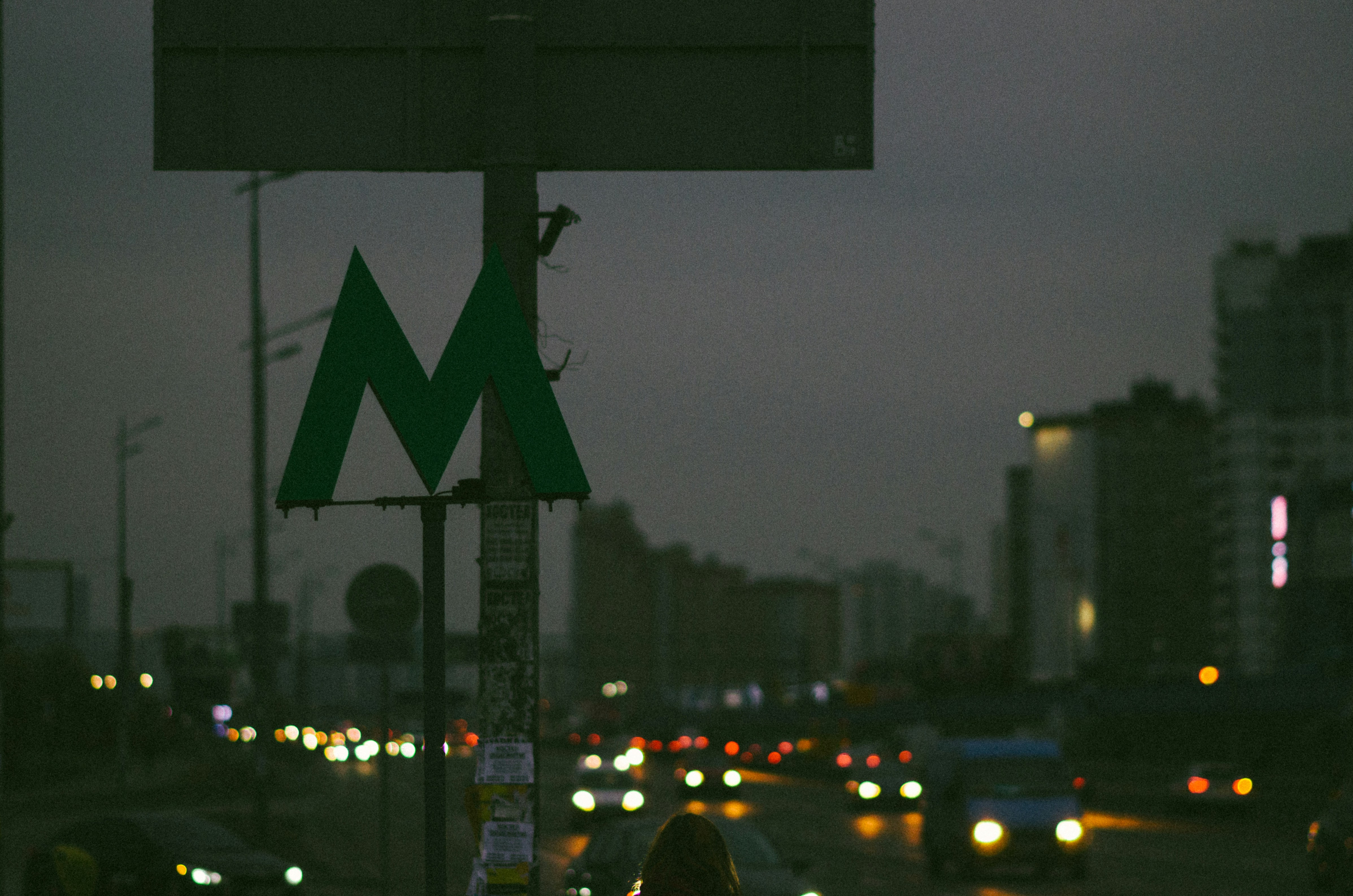 A green traffic light at night photo – Free Traffic Image on Unsplash