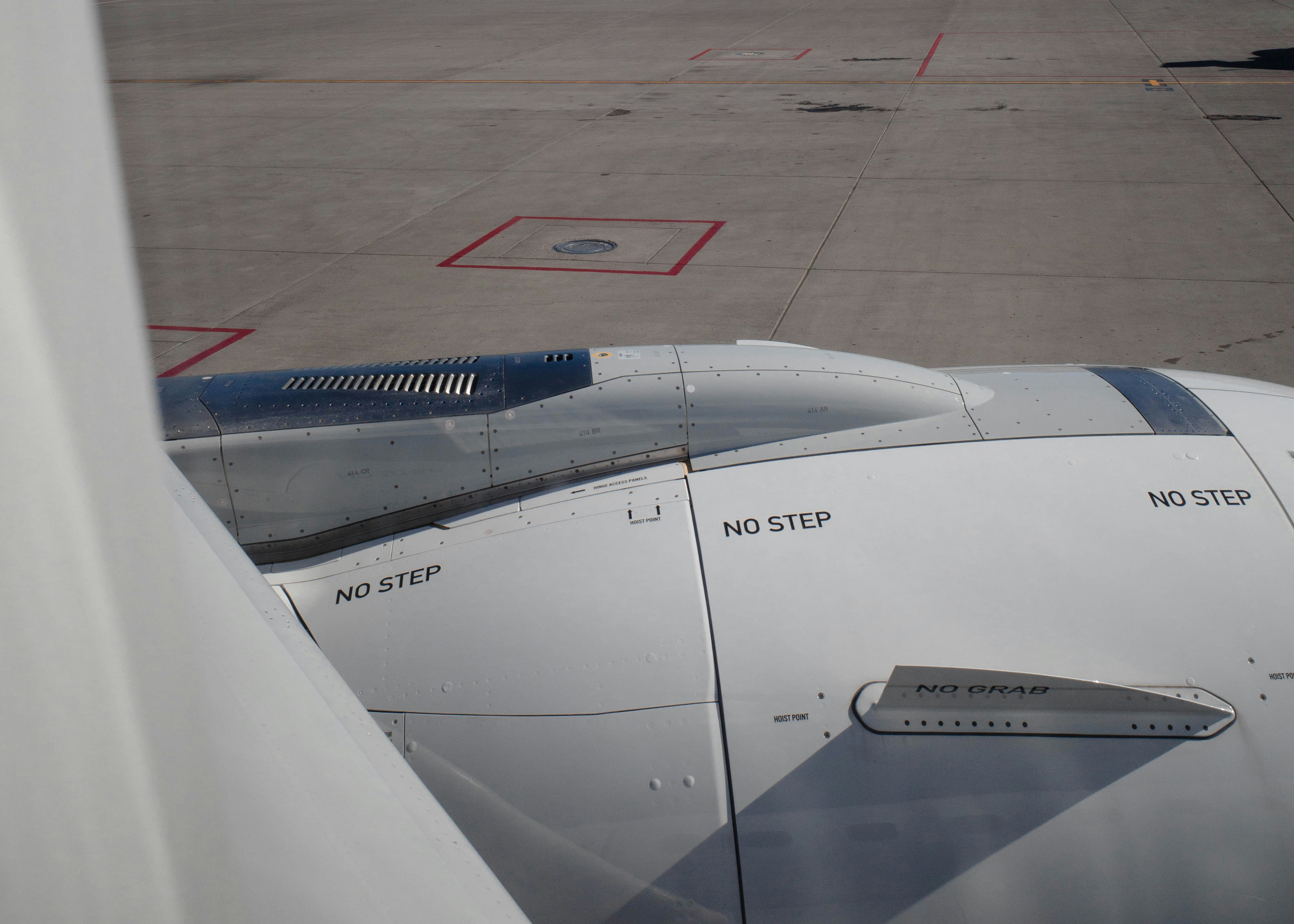 Nacelle Geometry: Close-Up of Wing and Engine Markings