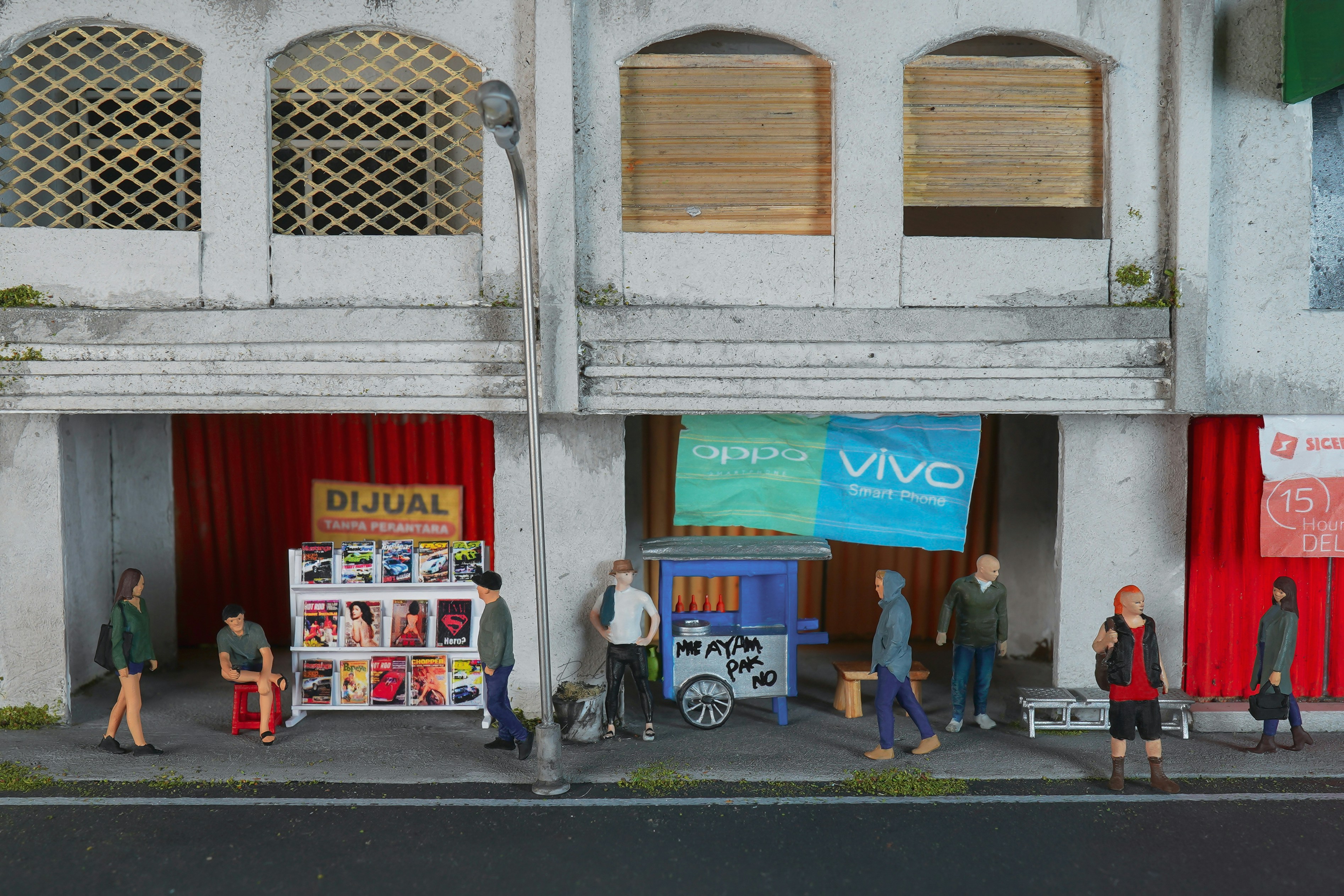 Urban Miniature Marketplace: A Snapshot of Everyday Life