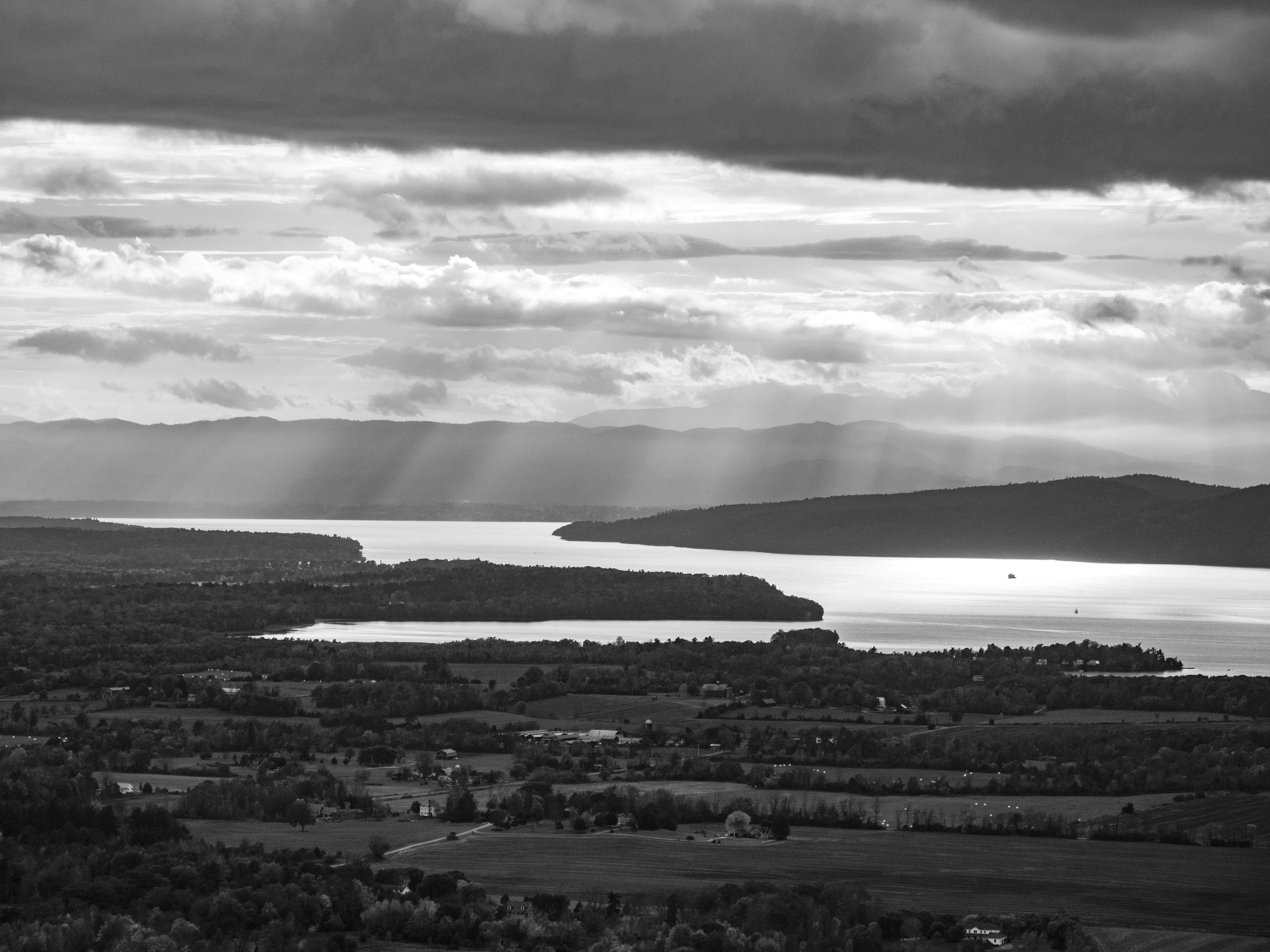 A black and white photo of a lake and mountains photo – Free Mt. philo ...