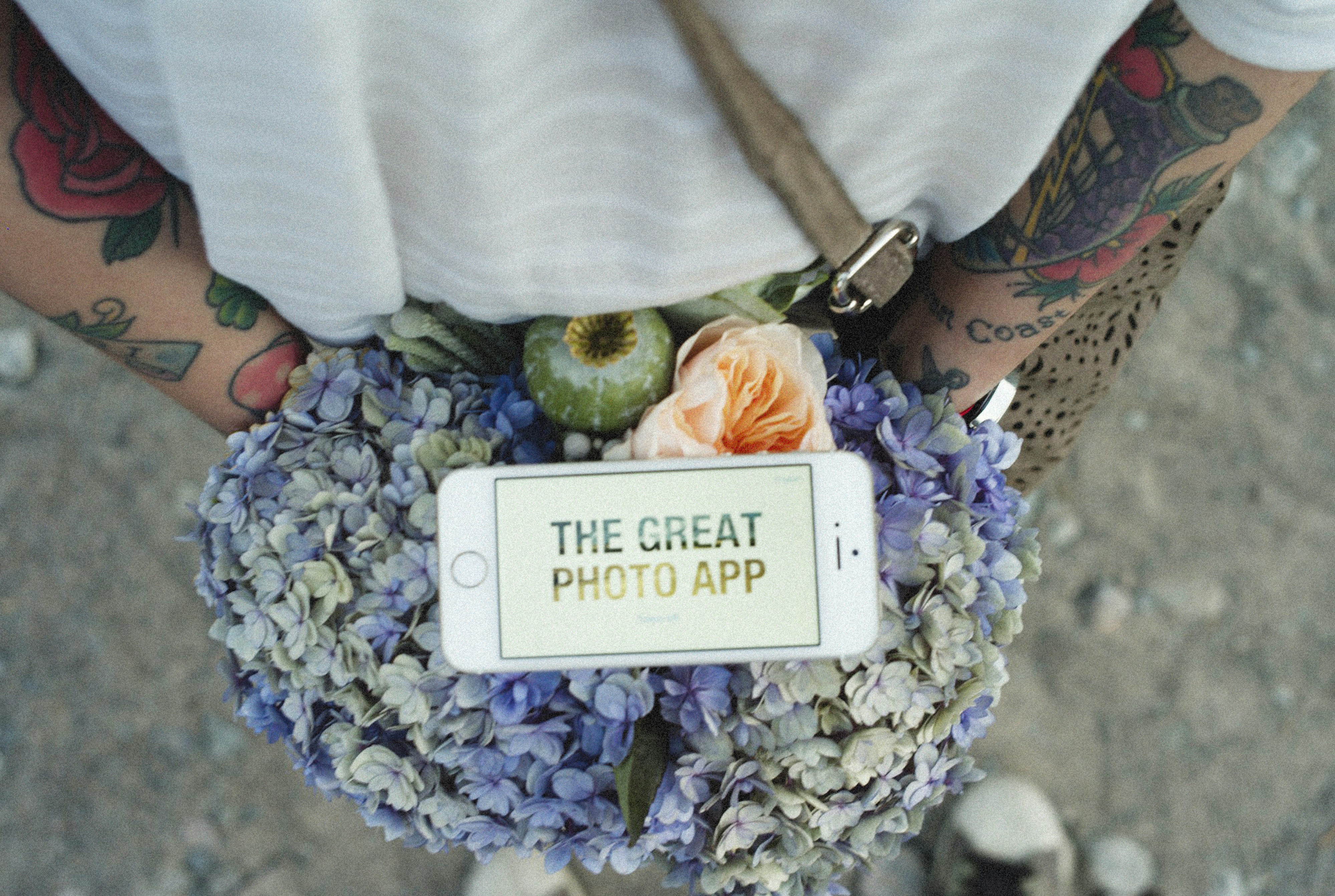 Floral Bouquet with Phone Centerpiece: The Great Photo App