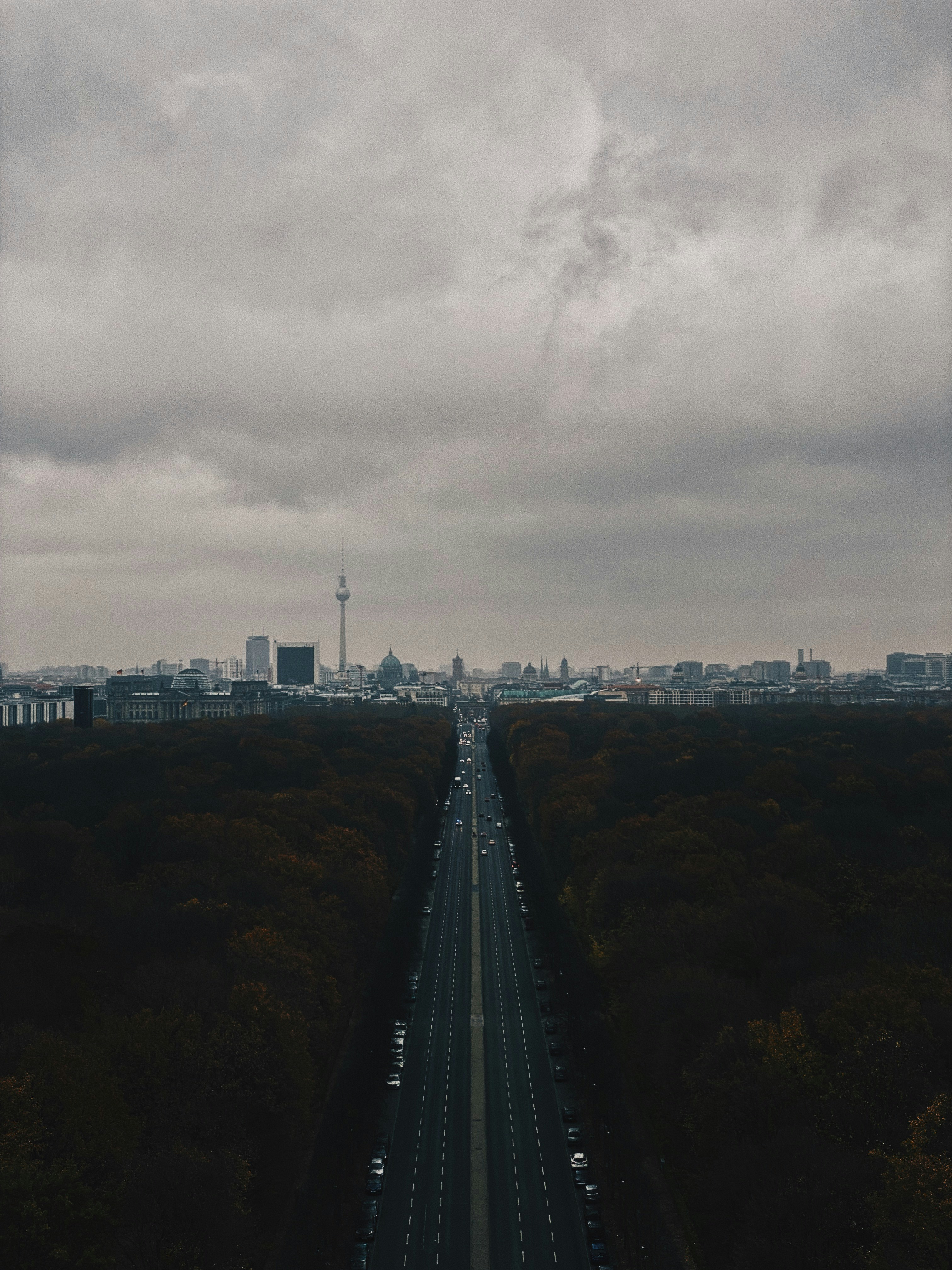 Urban Symphony: A Road to the Horizon