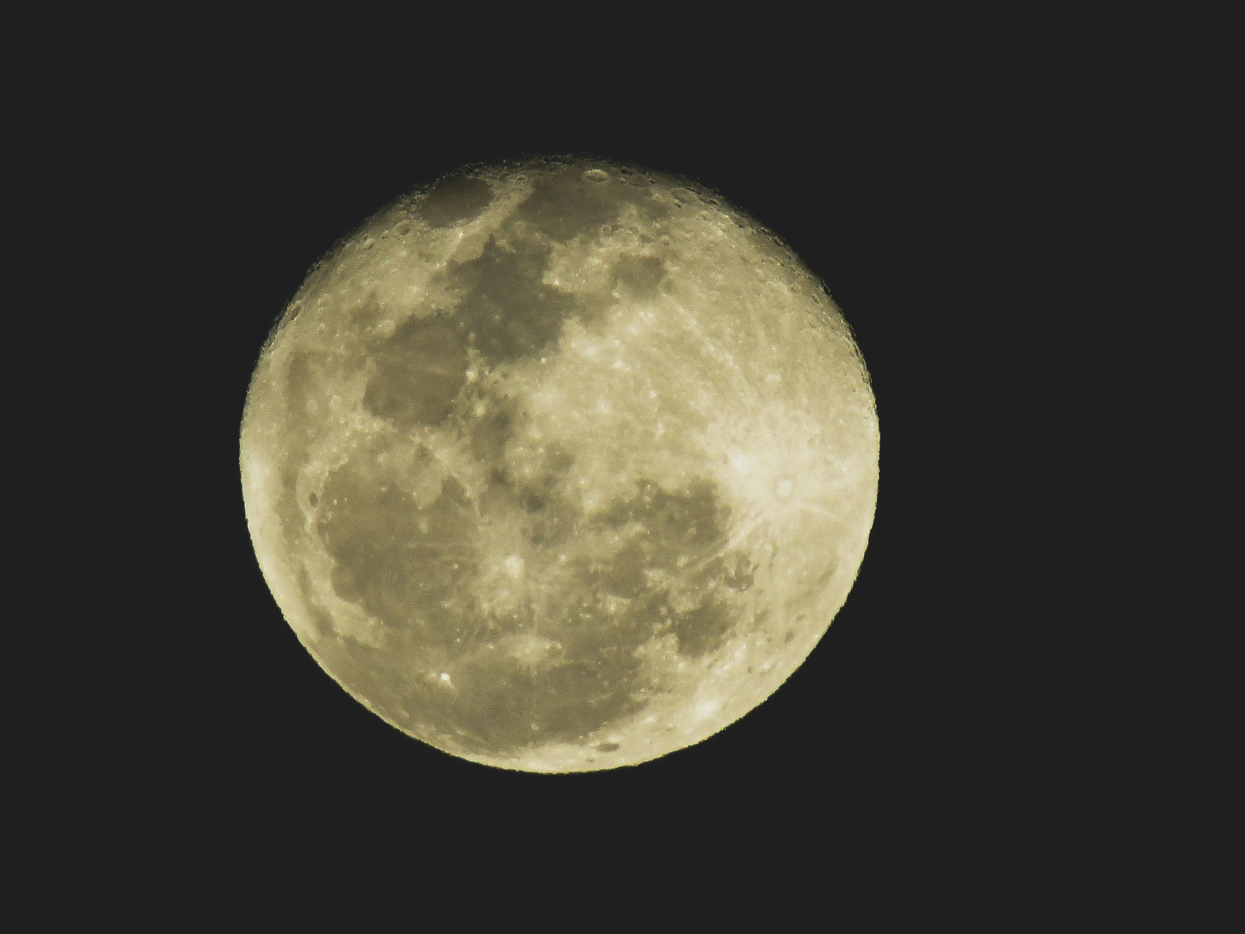 A full moon is seen in the dark sky photo – Free Edmonton alberta Image ...