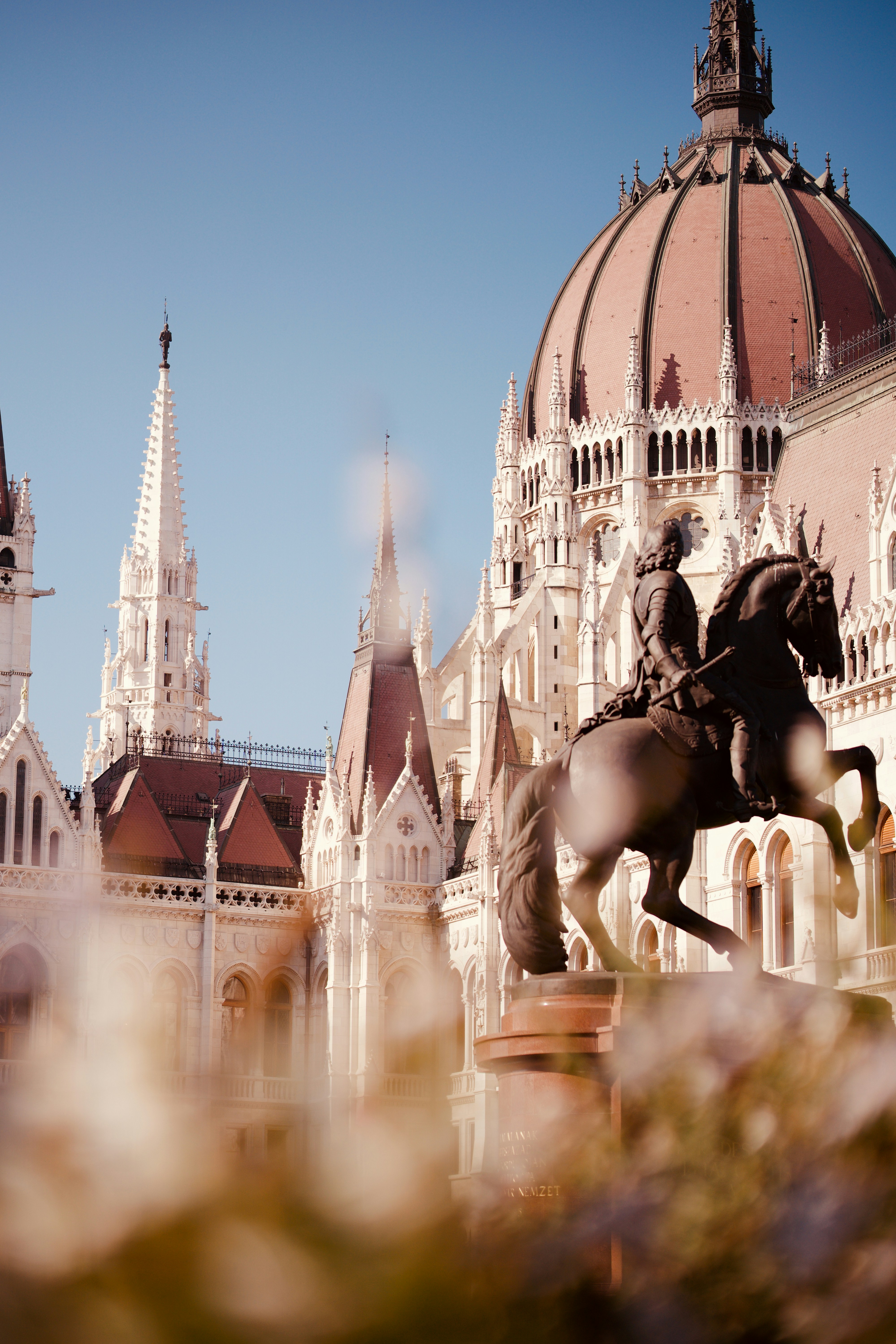 Iron Hooves Over Budapest: A Bronze Sentinel Before the Parliament