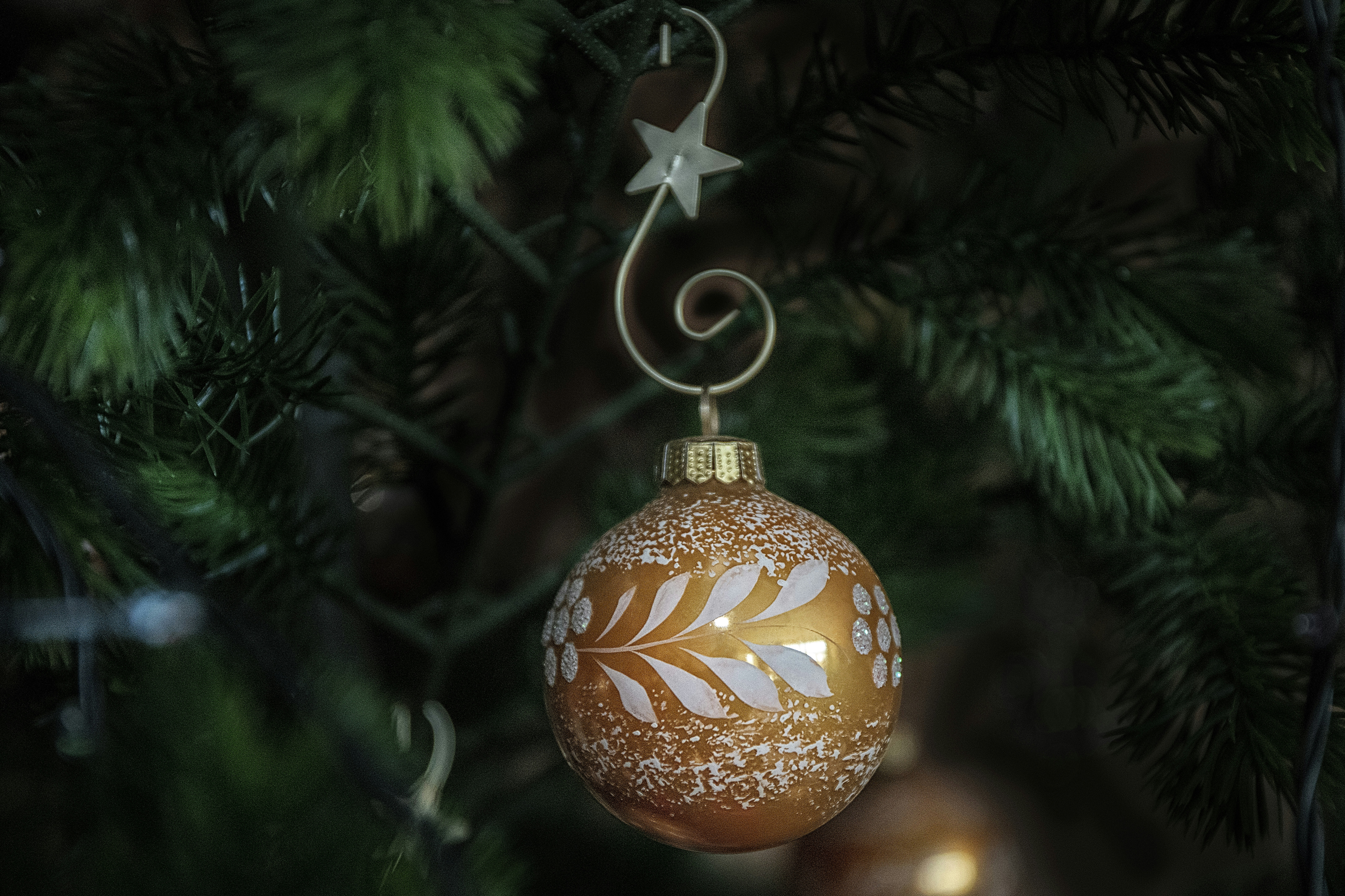 Gilded Laurel Bauble Dangles in Quiet Pine Glow