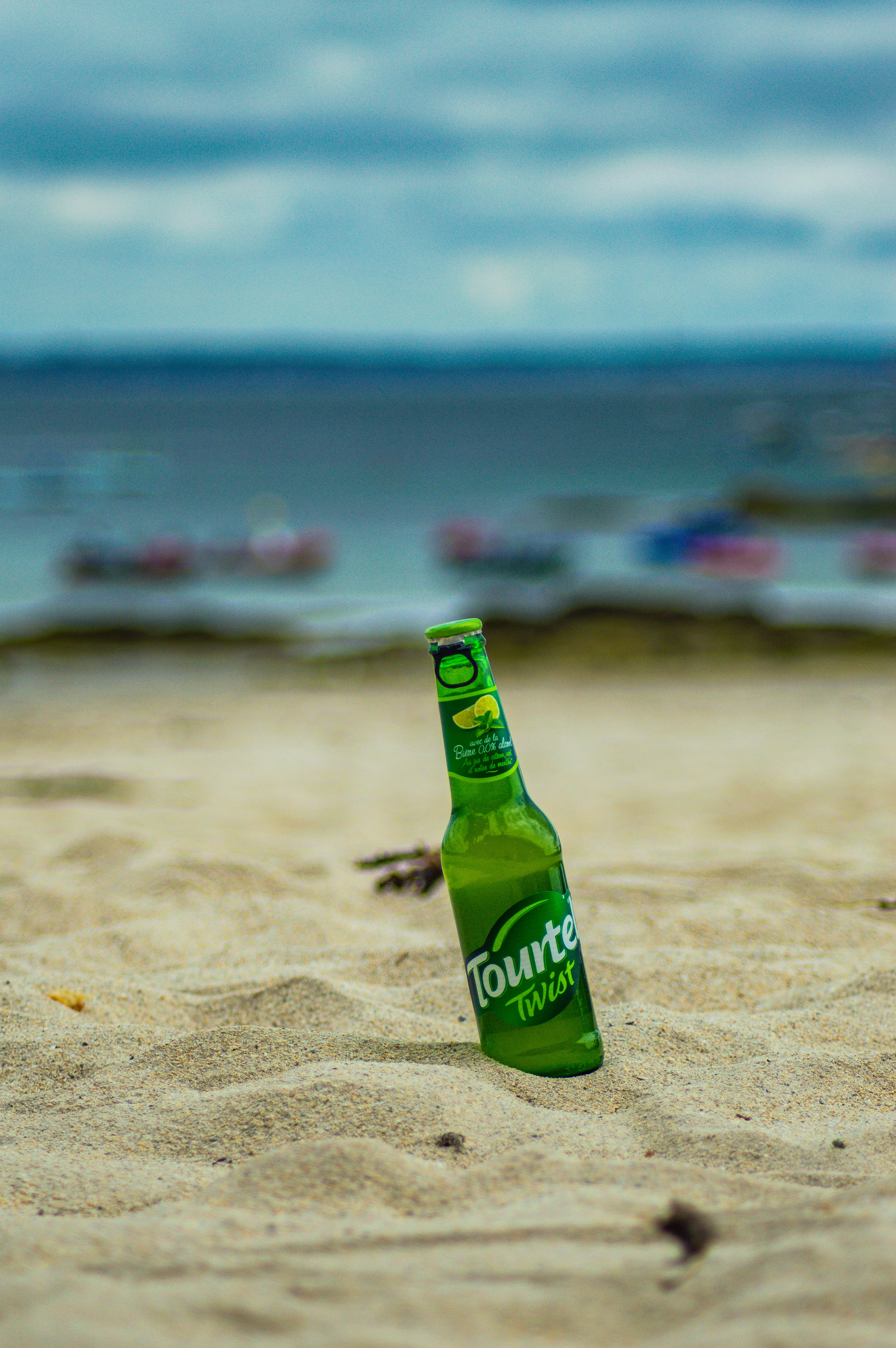 Beachside Refreshment: A Green Oasis