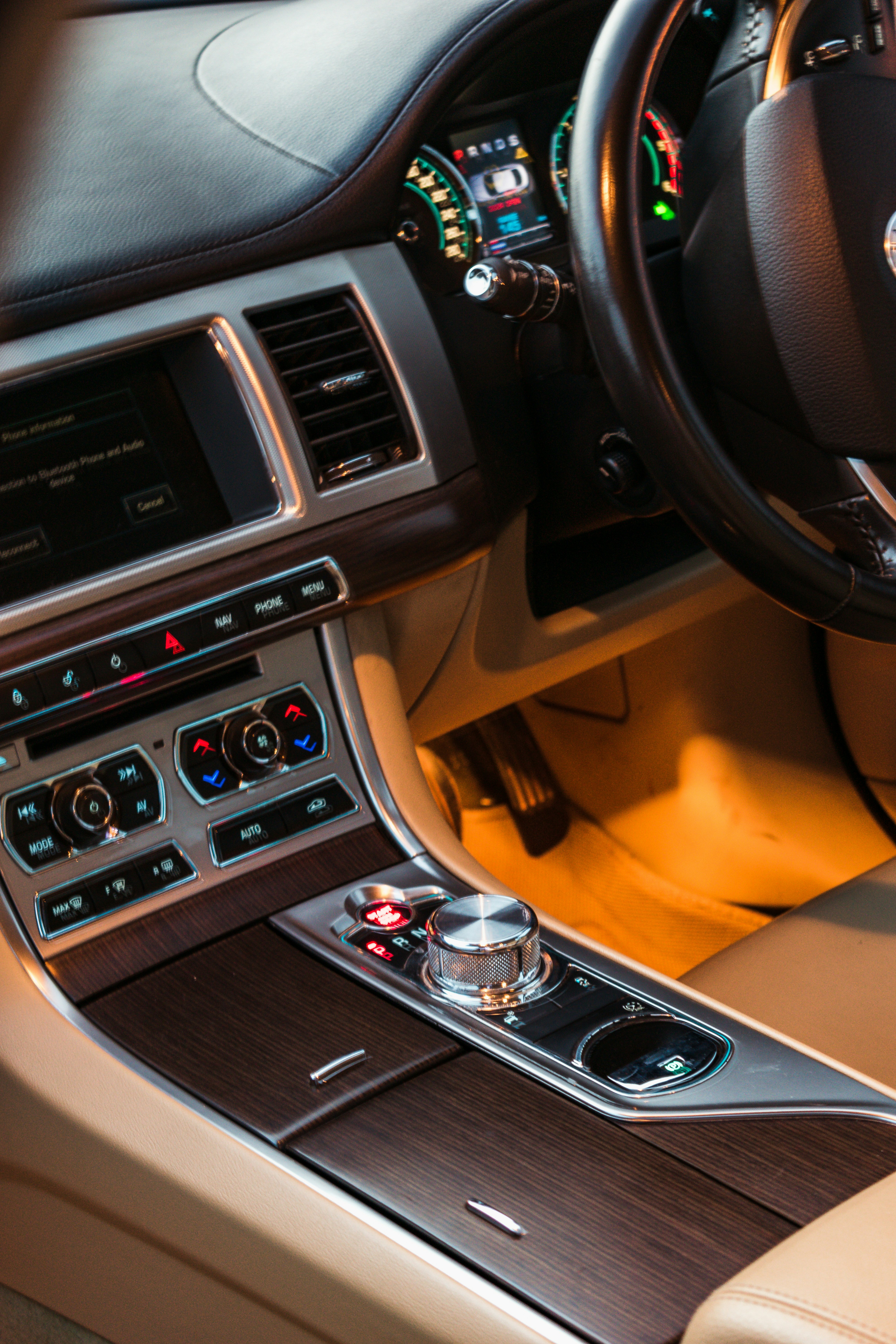 500+ Car Interior Pictures | Download Free Images on Unsplash