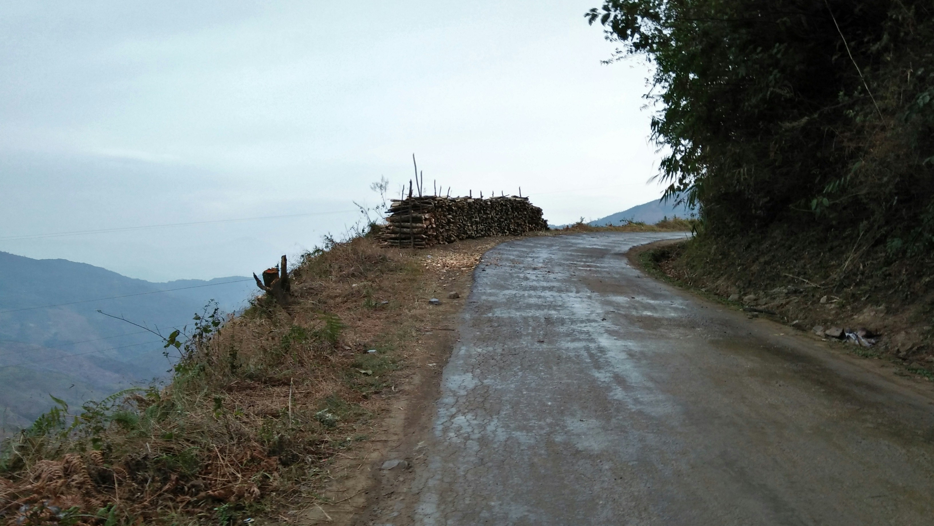 On the way to Tuensang from Mokokchung, Nagaland