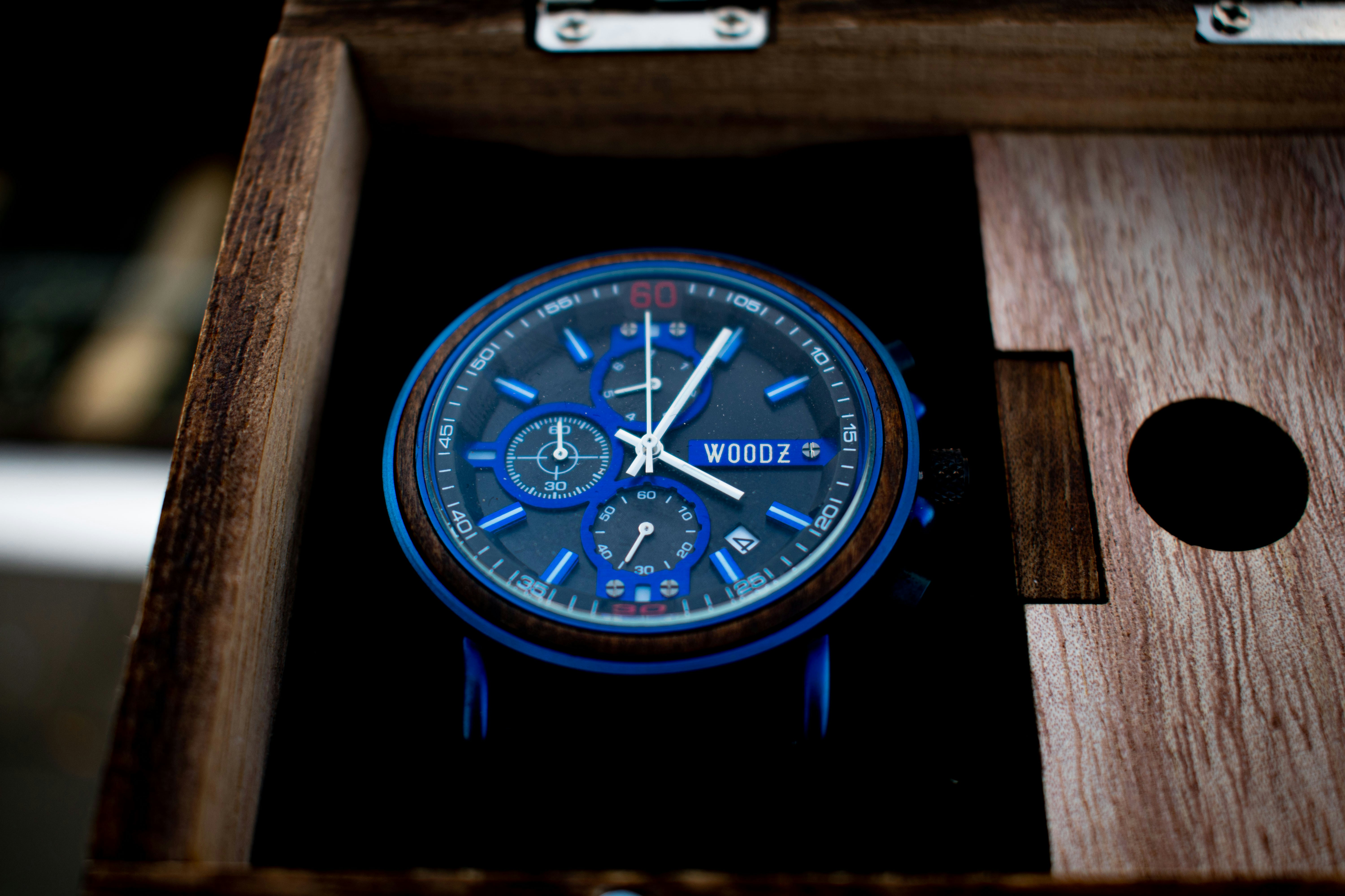 Blue Chronograph in a Walnut Box: A Close-Up of Craft and Time