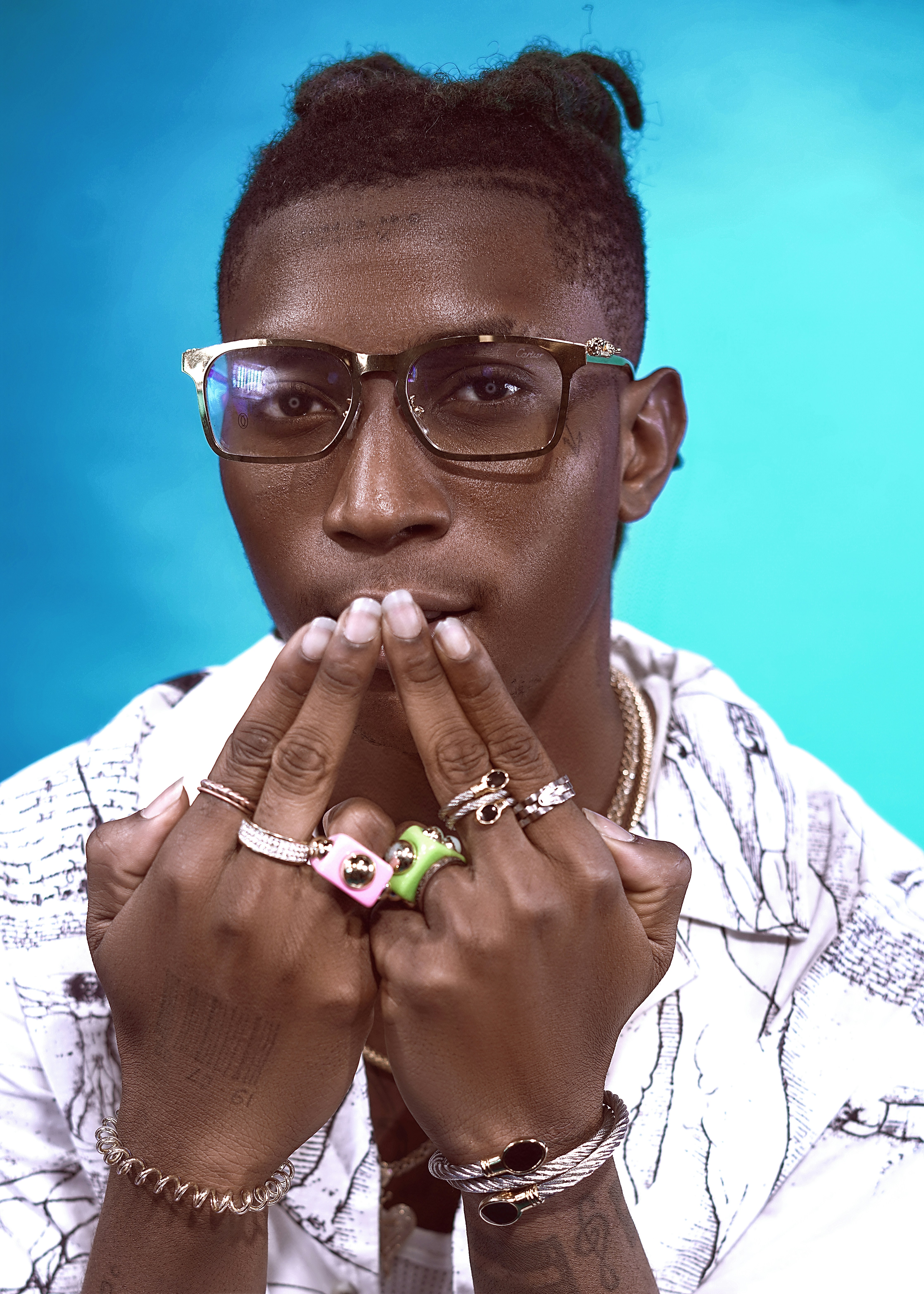 Silent Confidence: The Quiet Power of Accessories