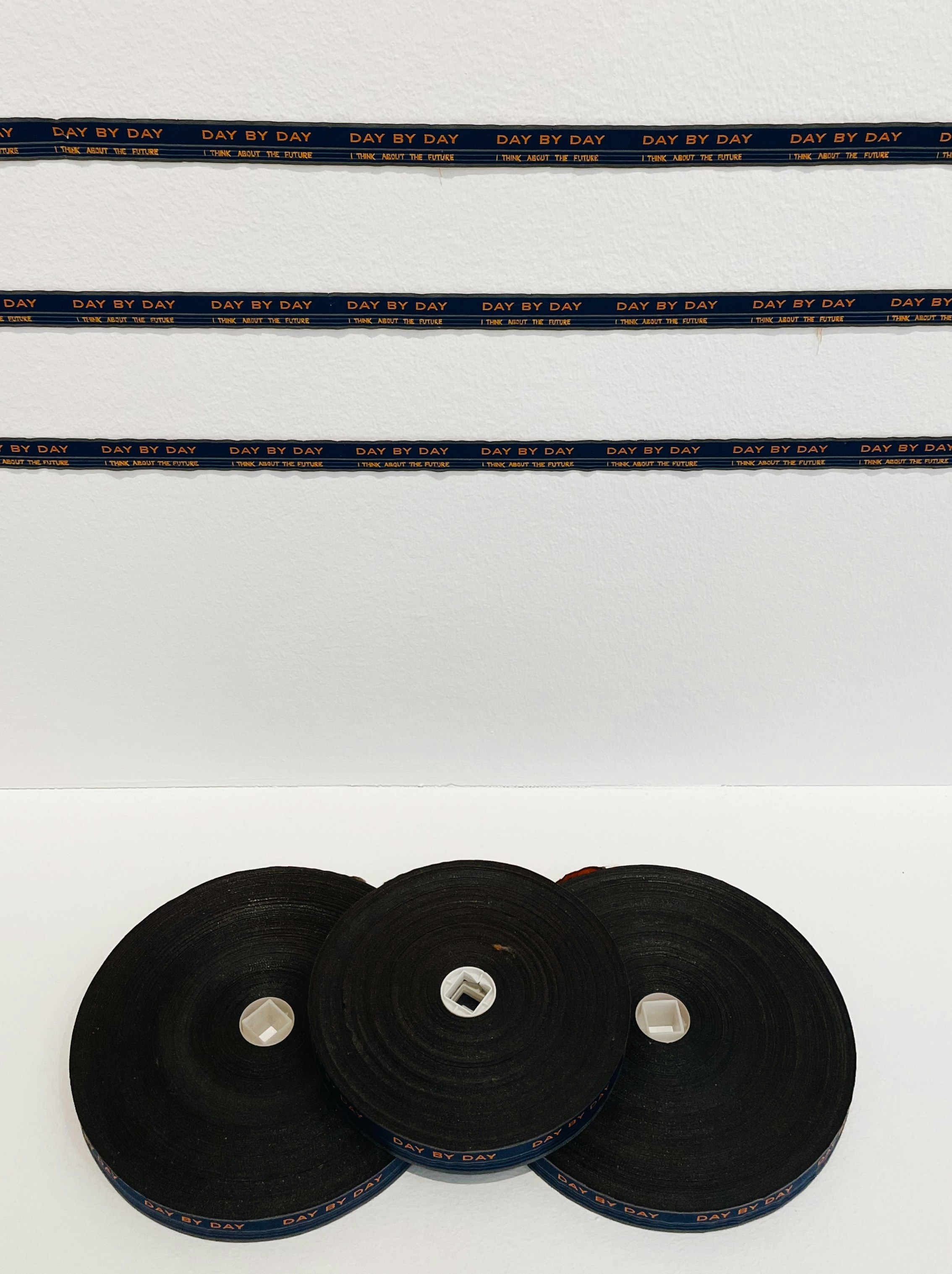 Vinyl Rims in a Minimal Studio Setup