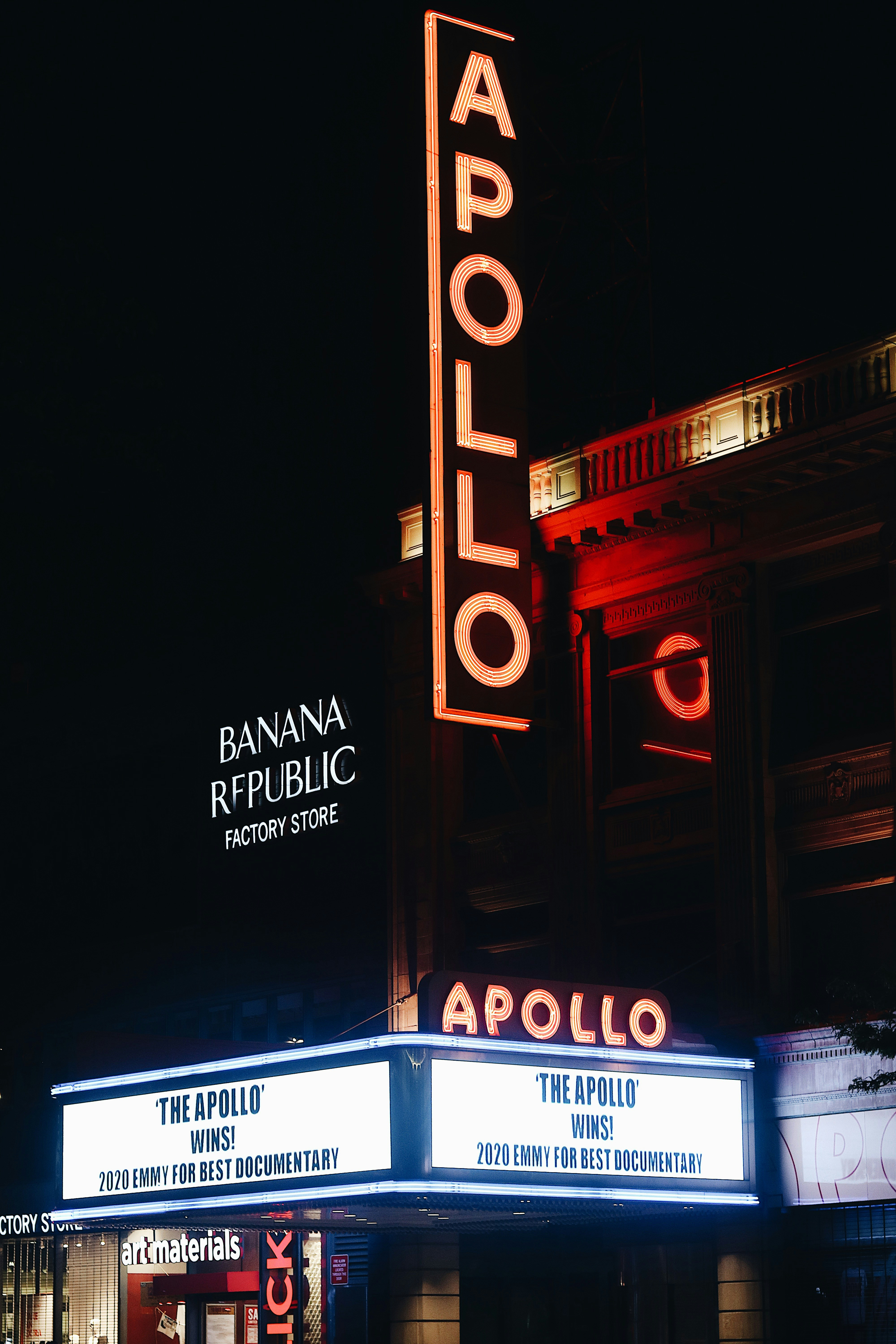 A building with a sign that says apololo on it photo – Free Apollo ...