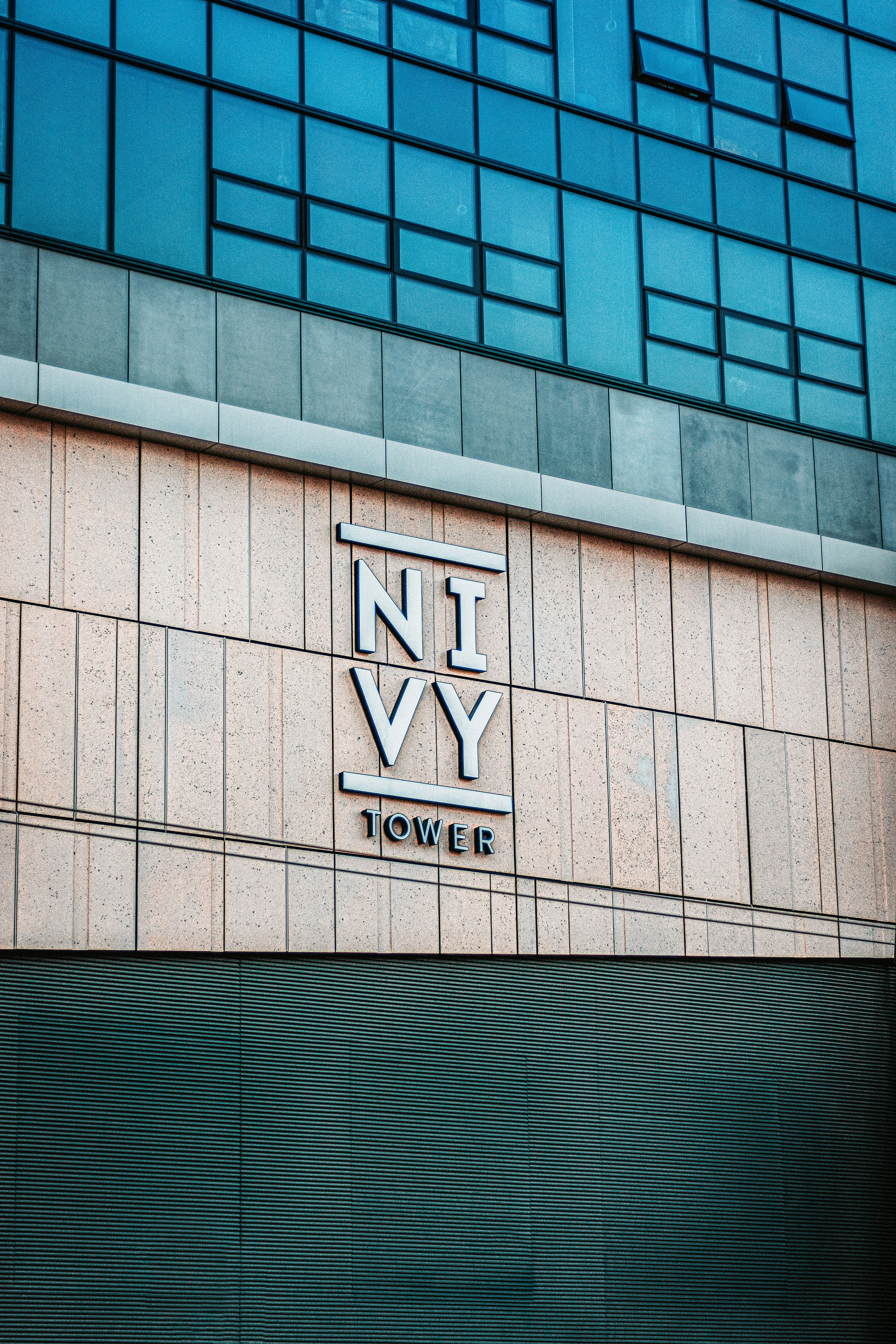 NIVY Tower Facade: Geometry of Glass and Stone