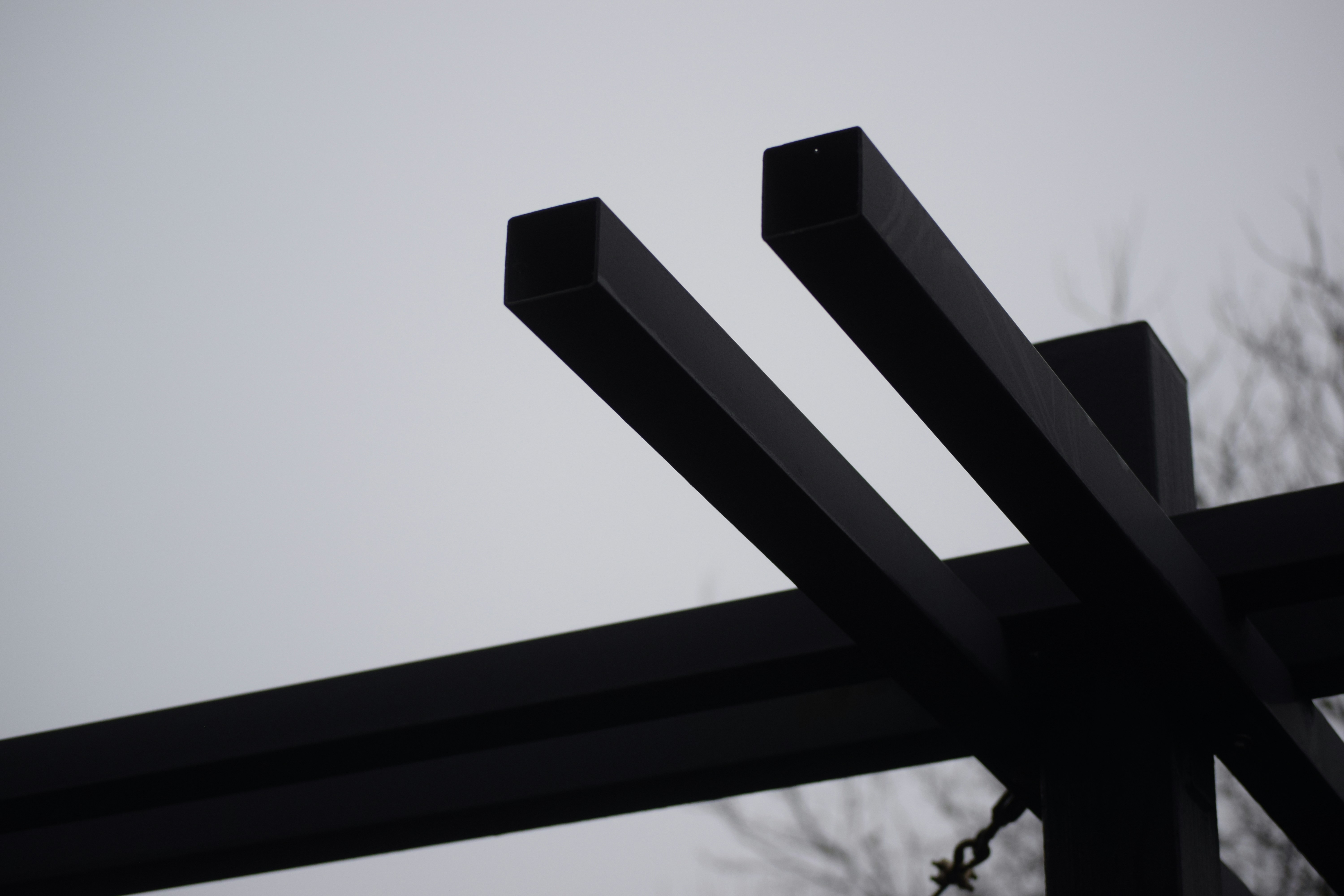 Angular Beams: A Minimalist Study of Industrial Geometry