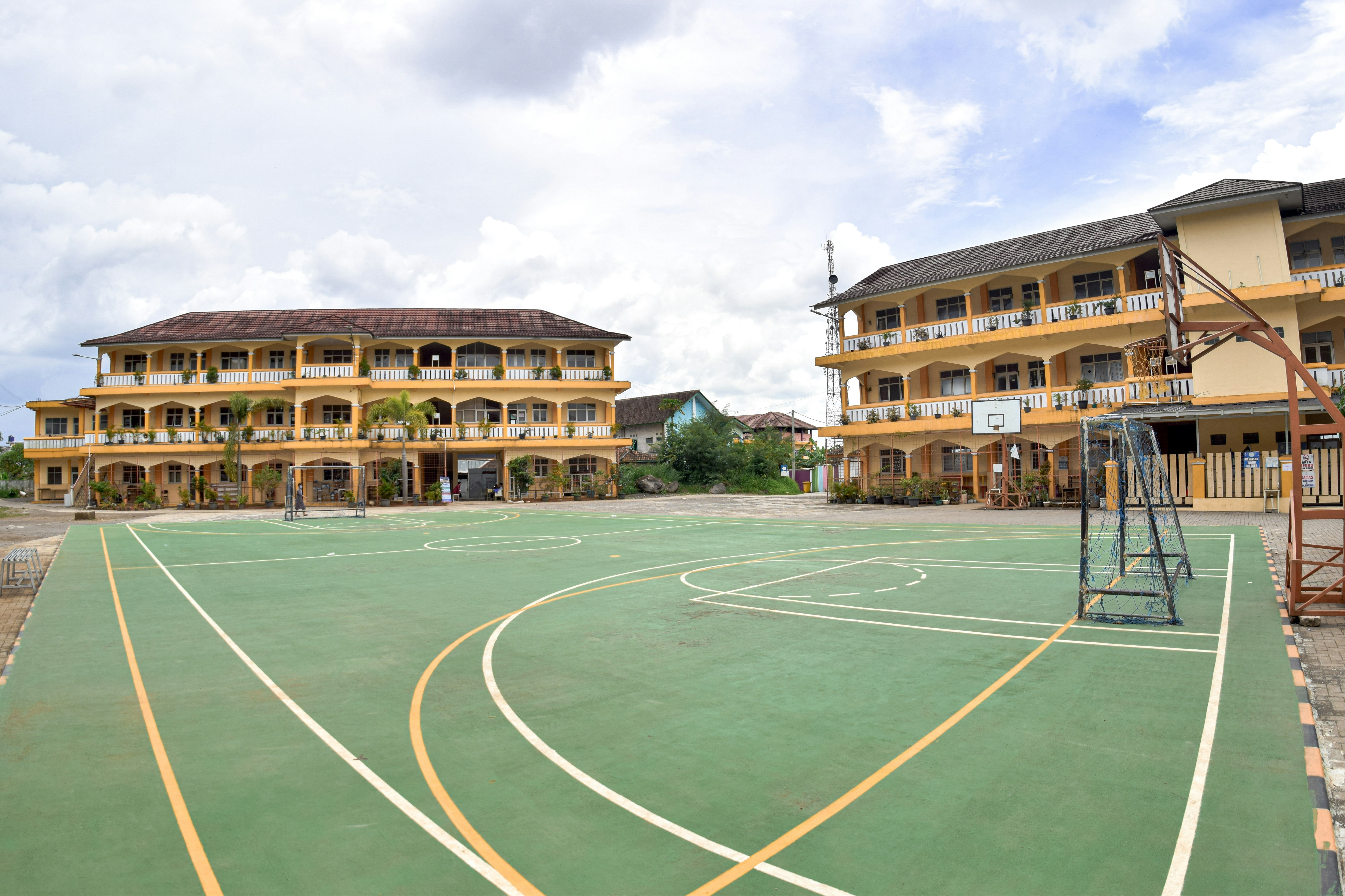 Haidan (@hydngallery) | Unsplash Photo Community