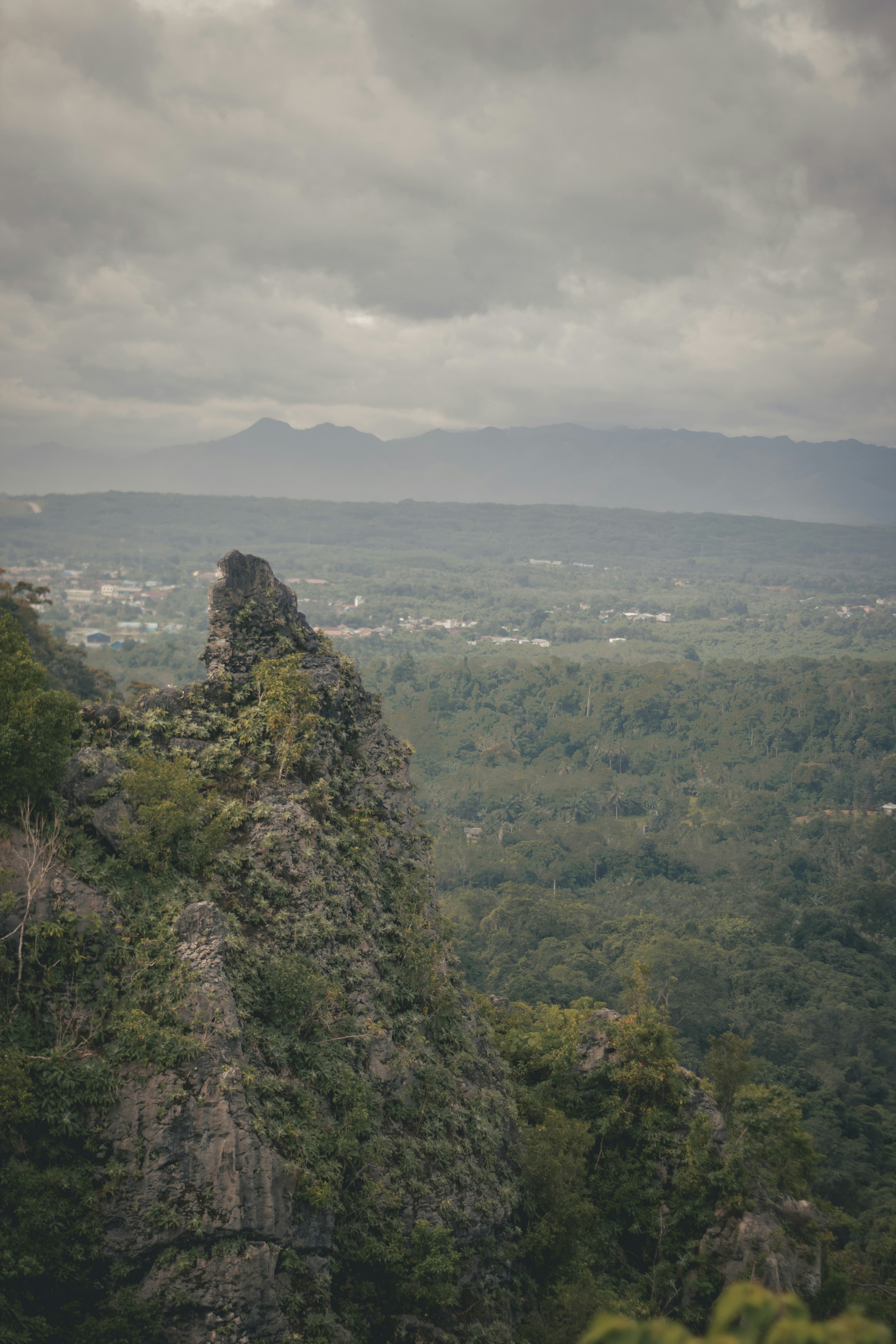 50,000+ Mountain Rock Pictures | Download Free Images on Unsplash