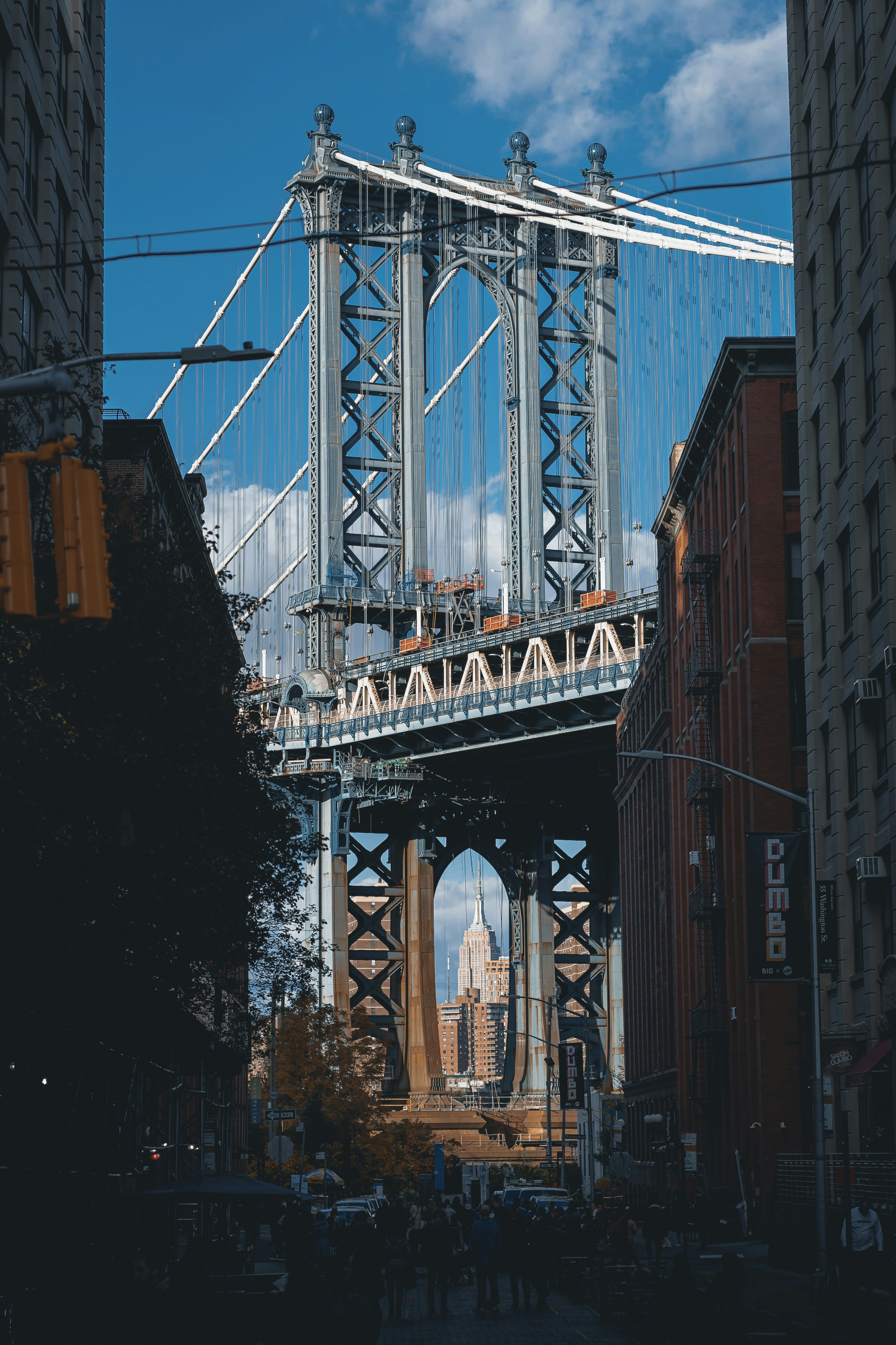 A view of a bridge in the city photo – Free Usa Image on Unsplash