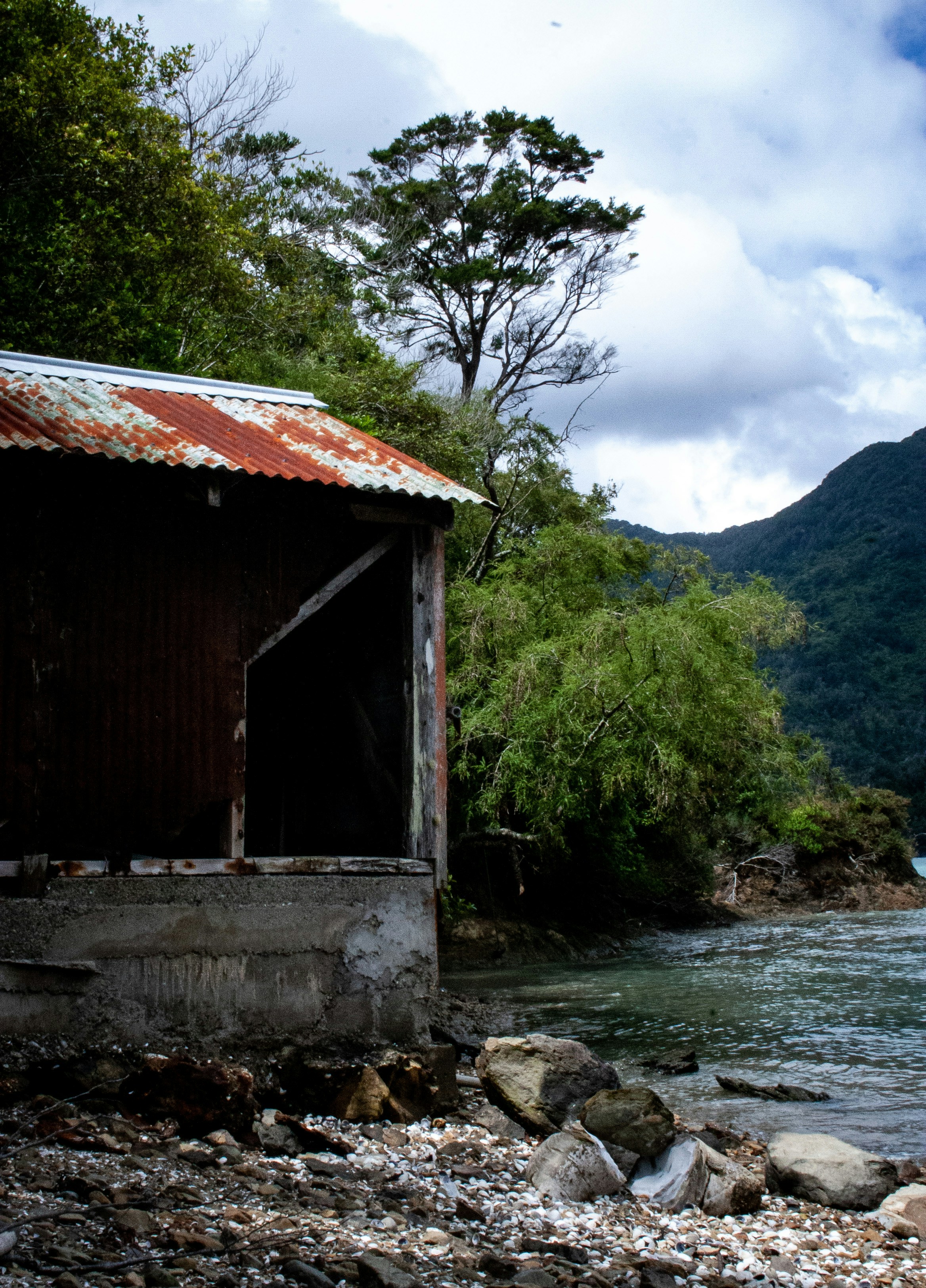 Rusted Refuge by the River: A Quiet Edge of the Valley