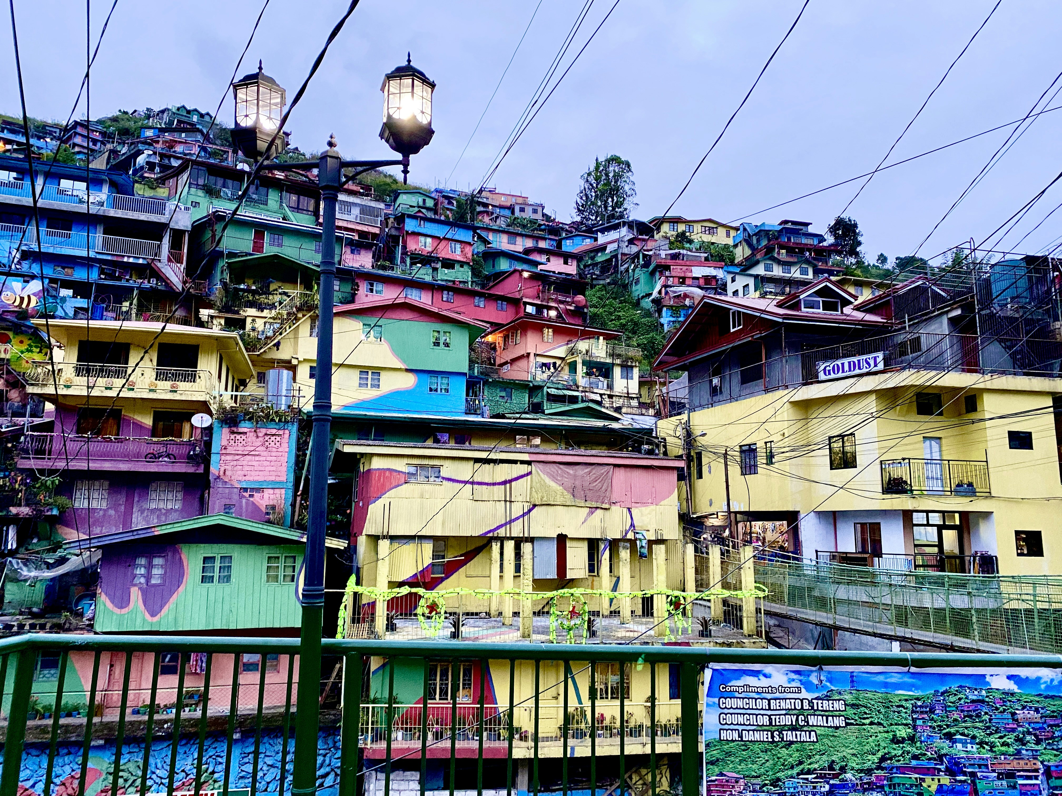 A bunch of houses that are next to each other photo – Free Colorful ...