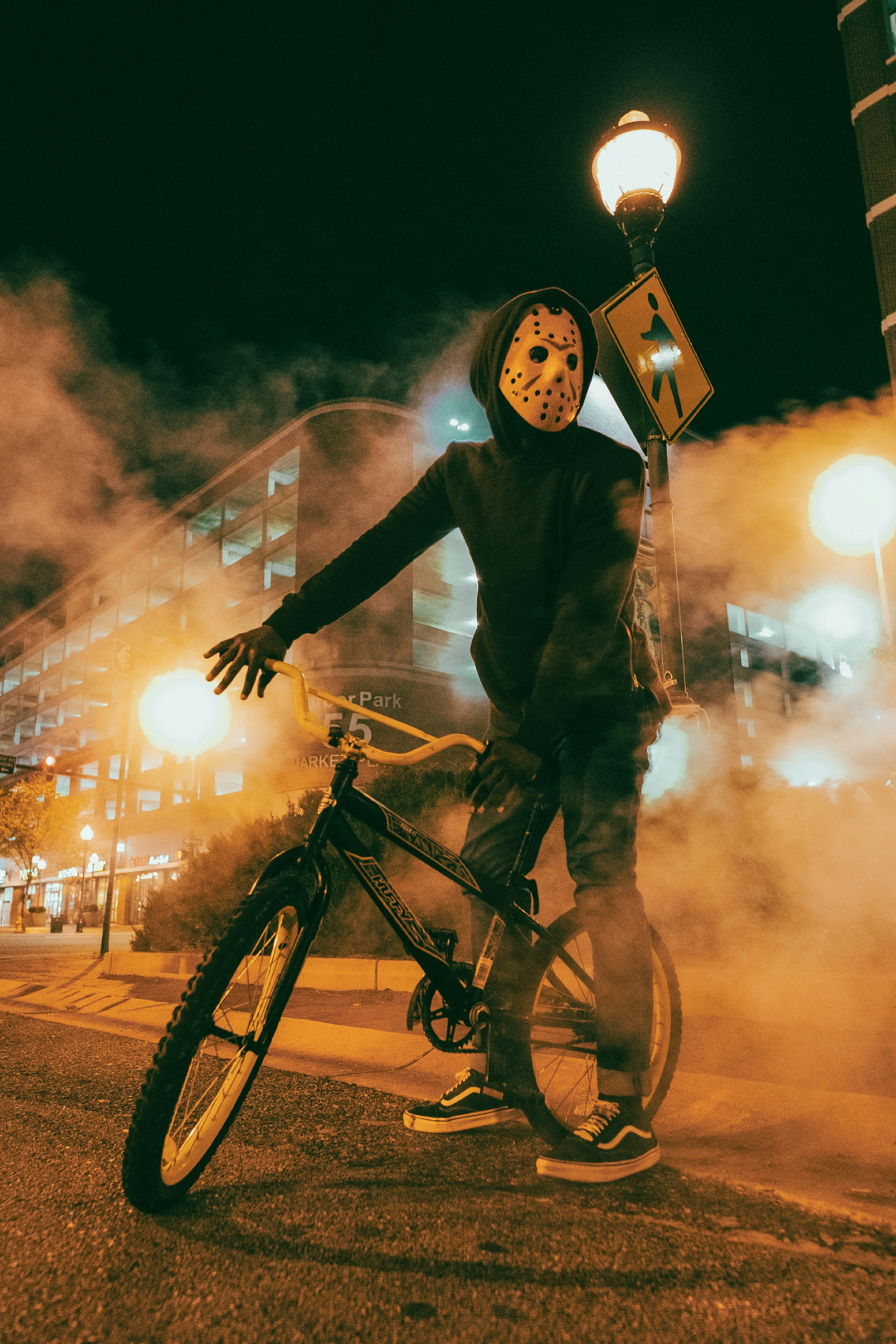 100+ Masked Pictures | Download Free Images on Unsplash