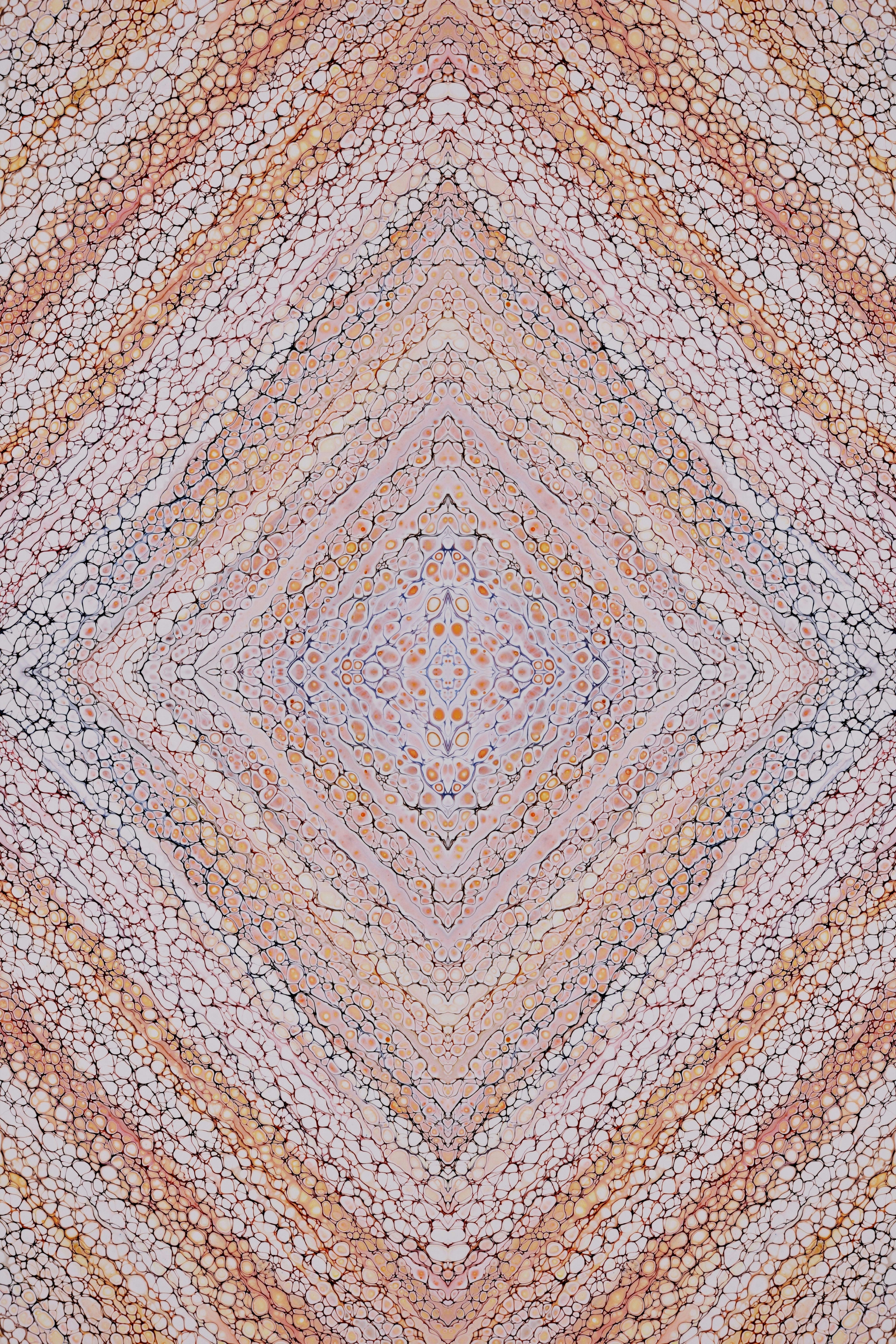 A square shaped rug with a pattern in the middle photo – Free Geometric ...