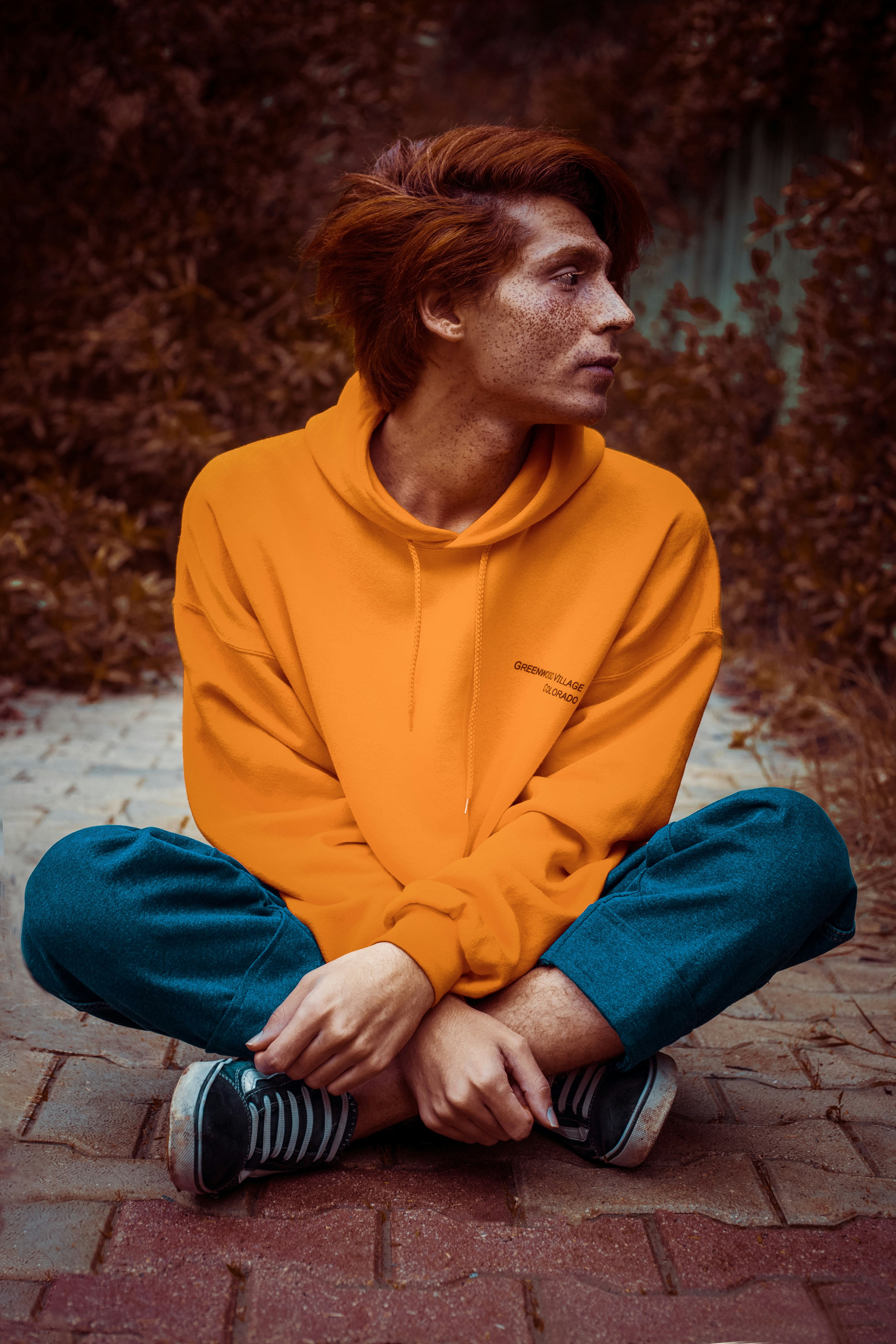 A man with red hair sitting on the ground photo – Free Ahvaz/iran Image ...