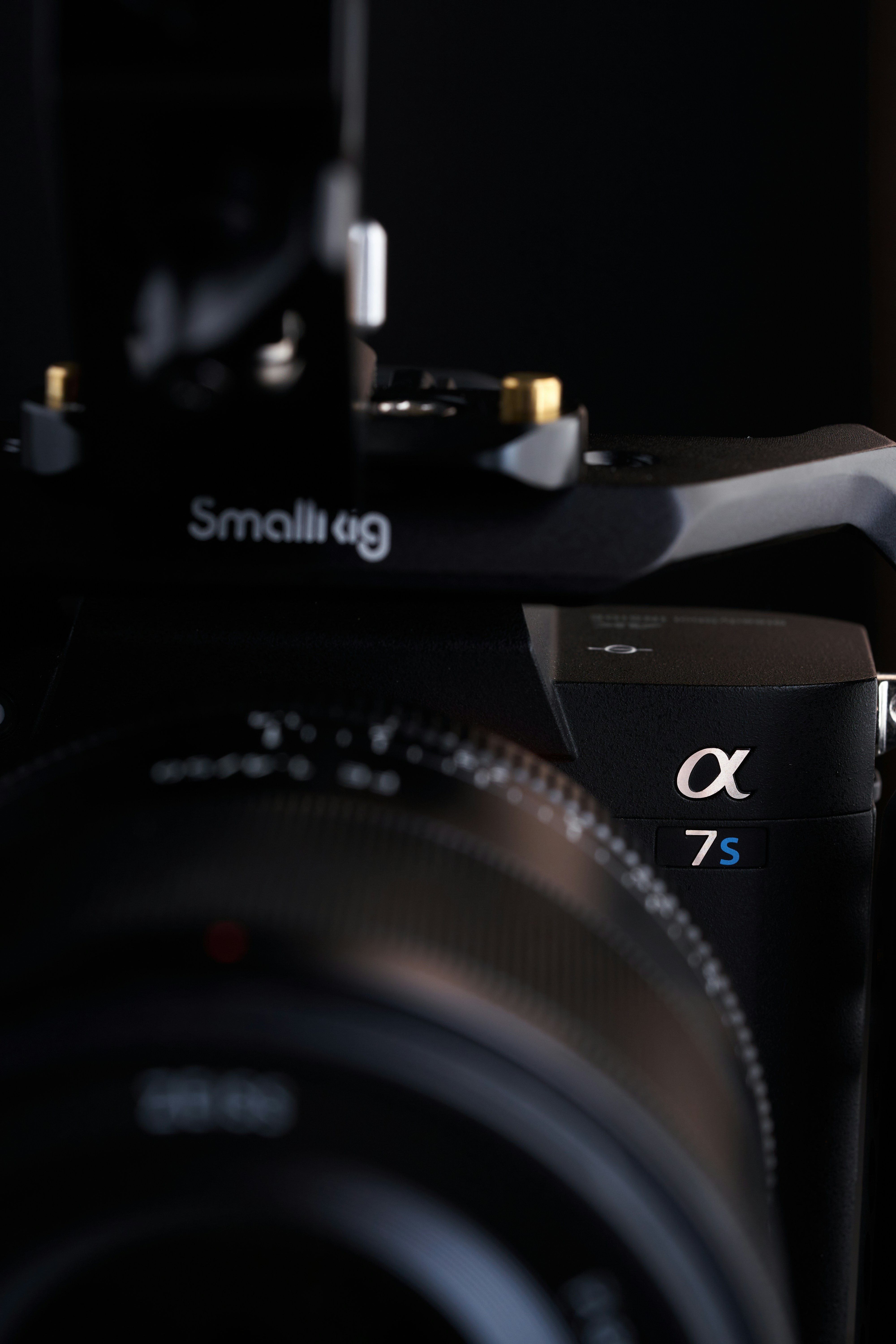 A camera with a lens attached to it photo – Free Sony a7s iii ...