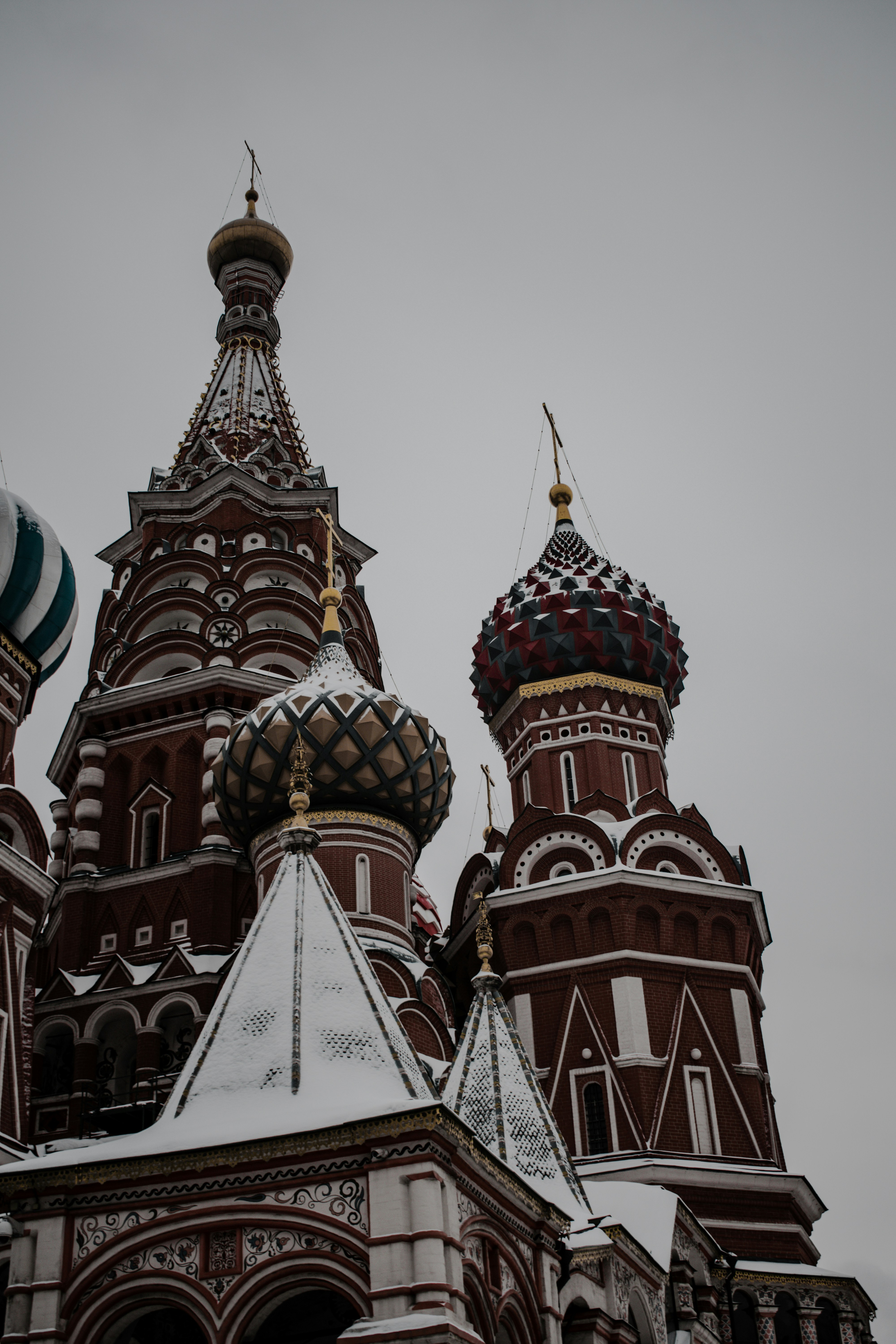Red Square 06.01.22 | 32 best free red, moody photo, moody wallpaper ...