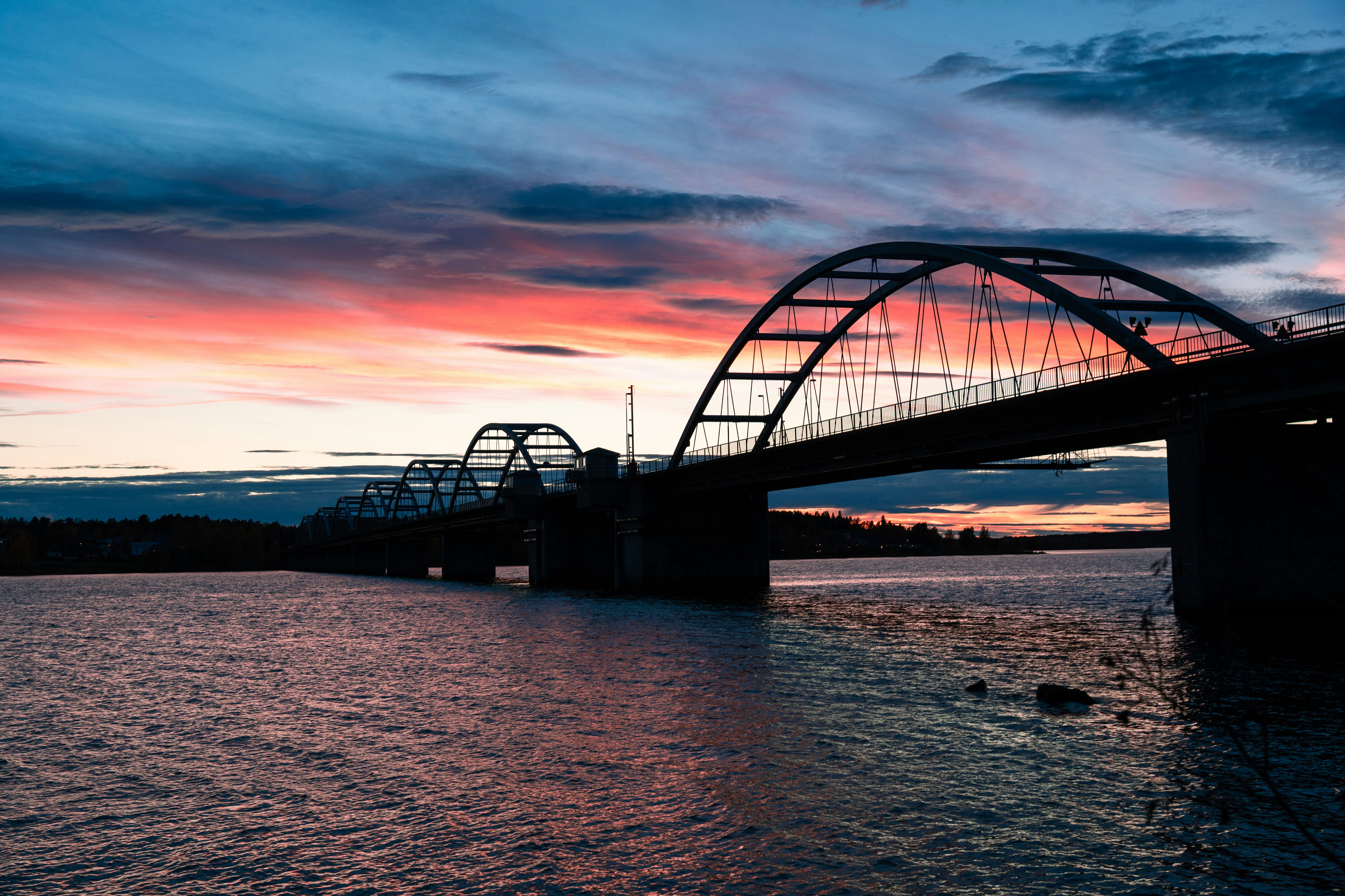 A bridge over a body of water photo – Free Luleå Image on Unsplash