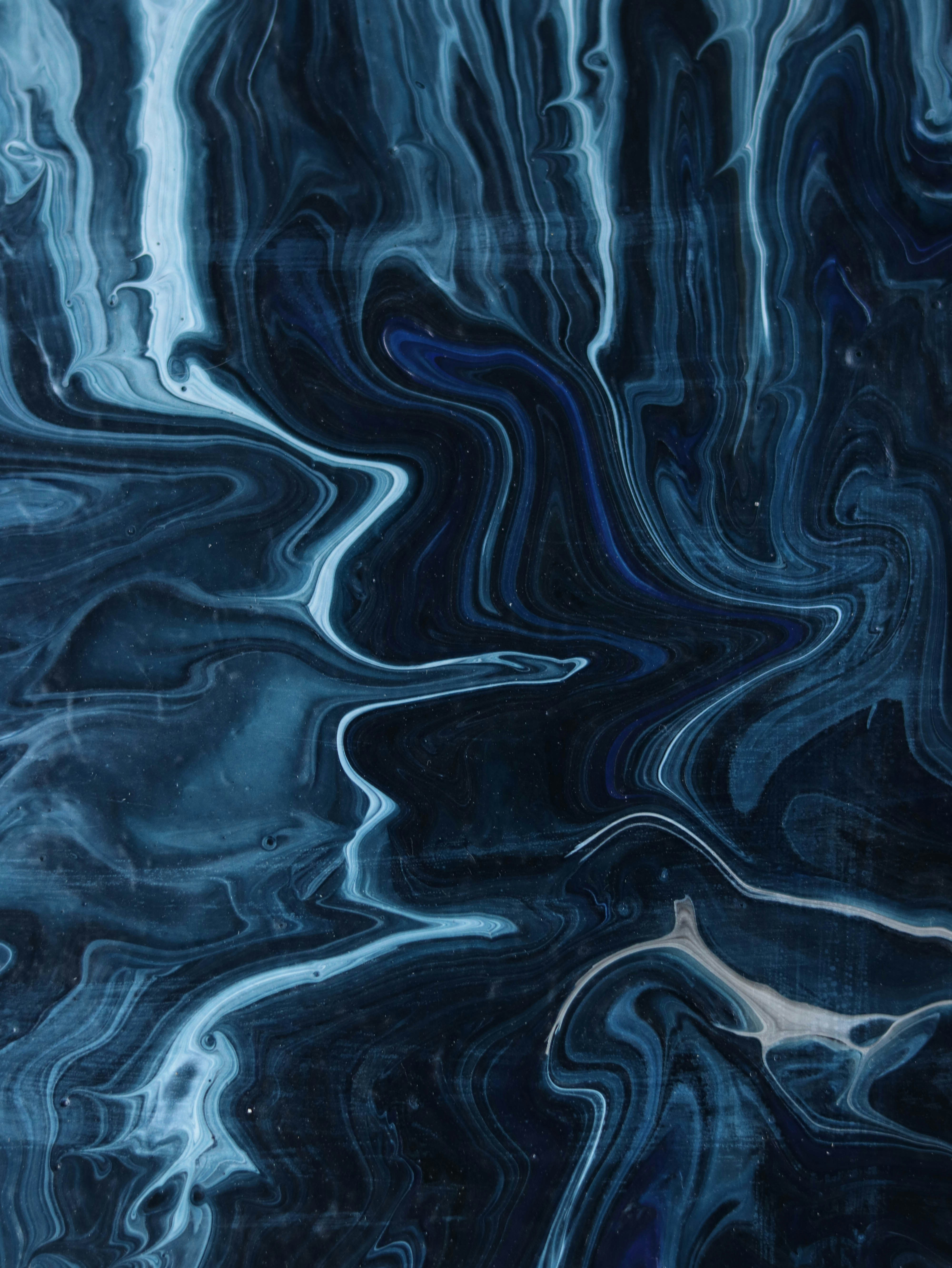 Foto Una pintura abstracta de colores azul y negro – Imagen Cuadro ...
