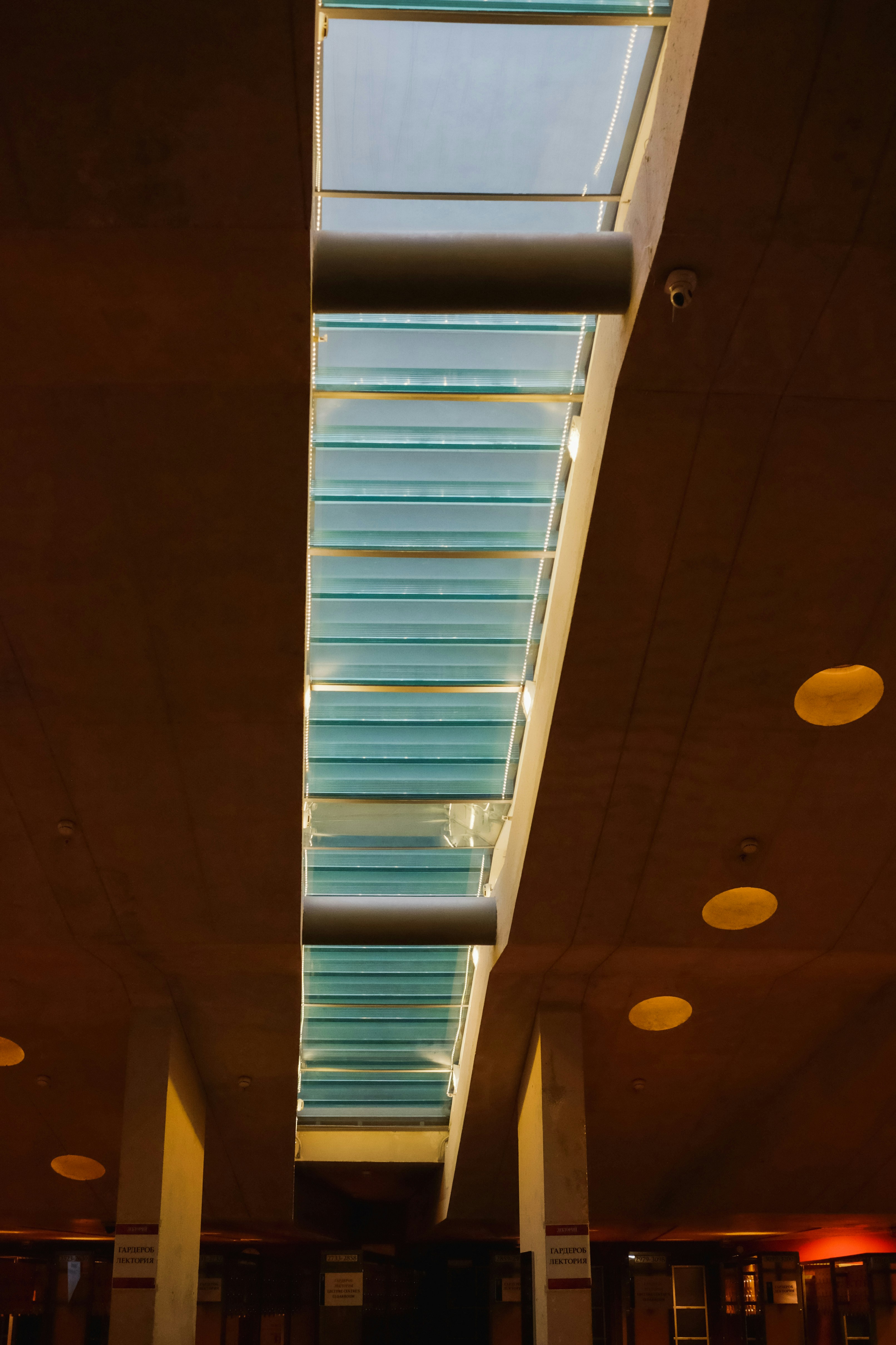 A large room with a skylight above it photo – Free Ermitazh Image on ...