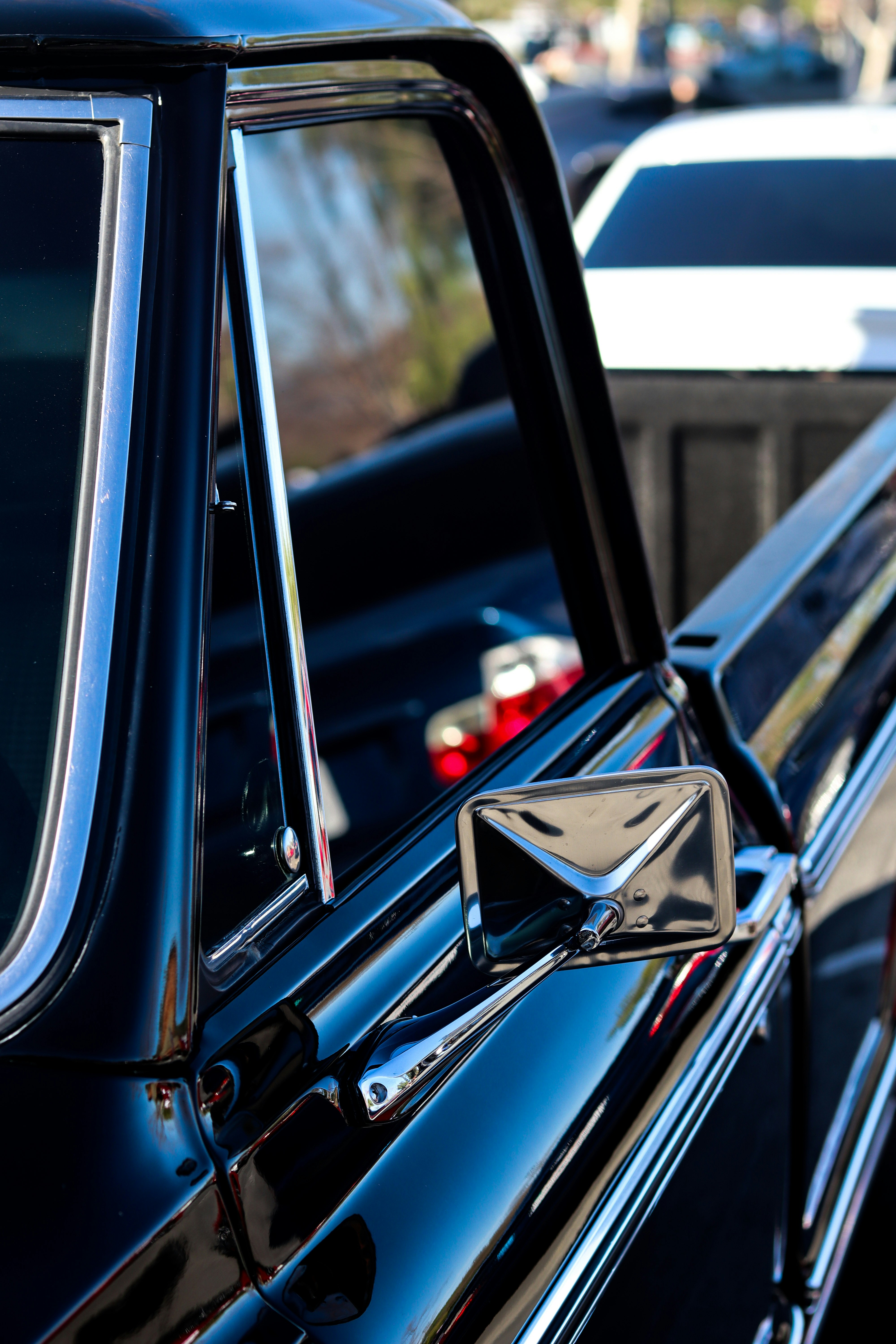 a close up of a car door handle on a car