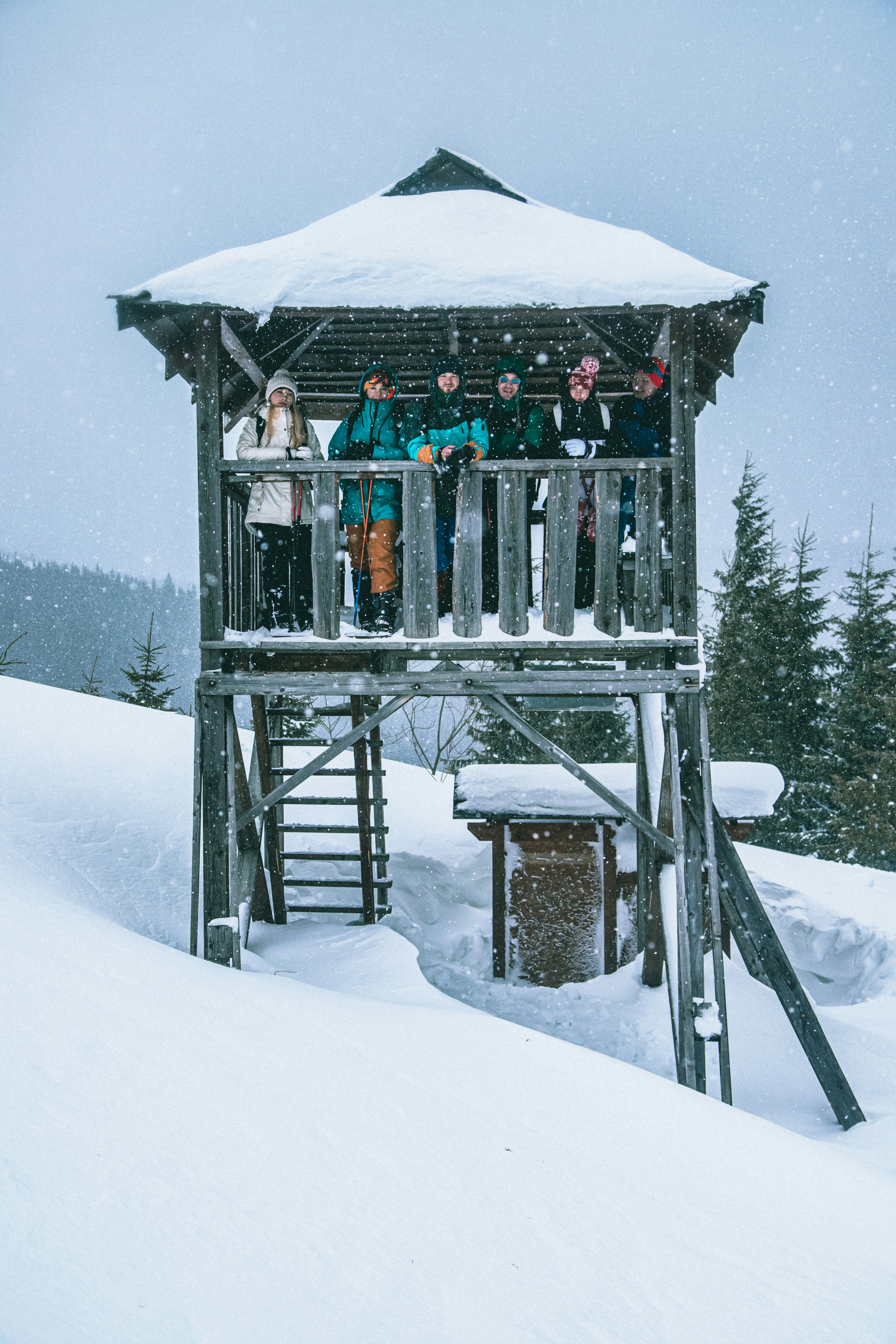 Snowbound Summit: A Timber Lookout Crew Watches the Snowfall