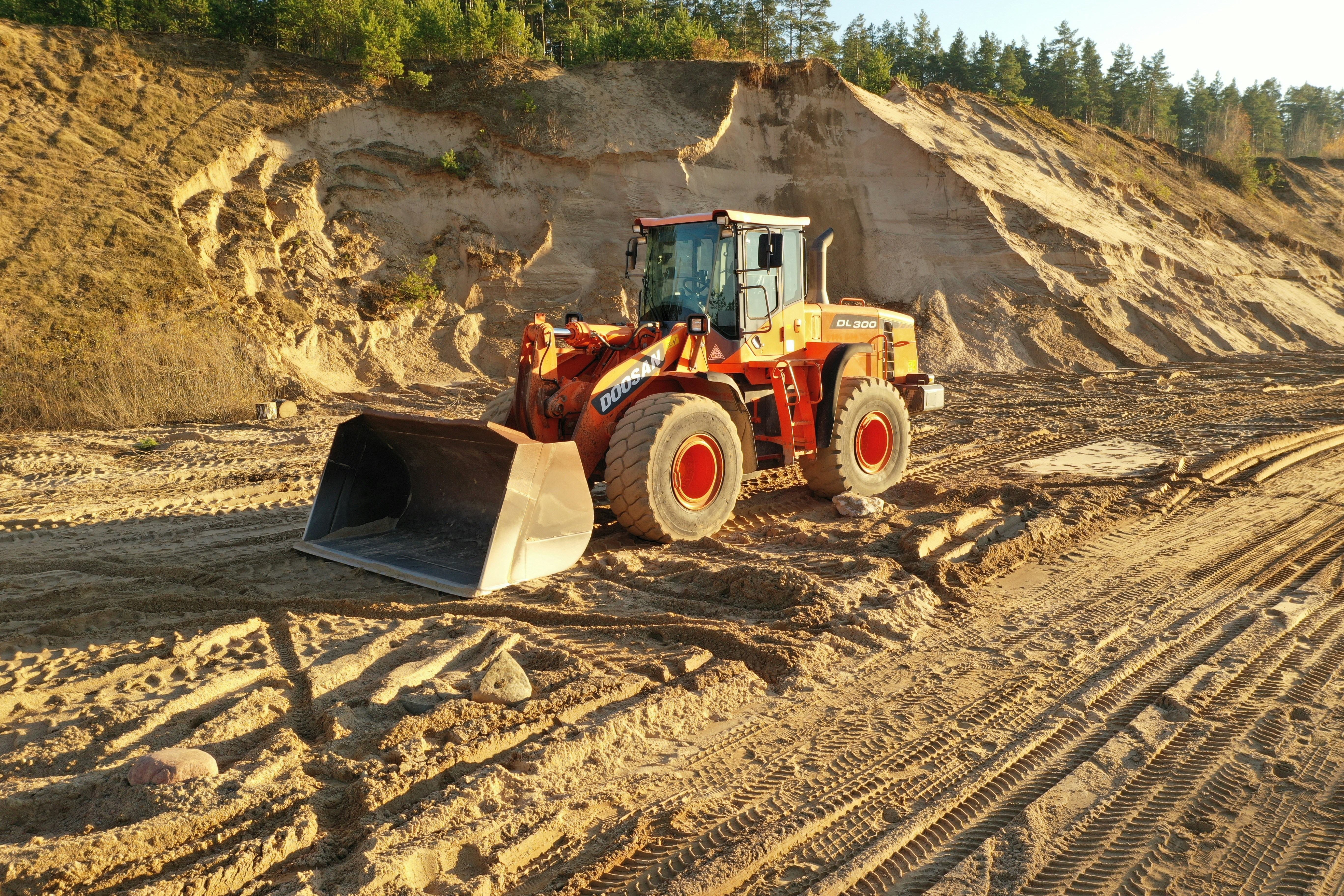 50,000+ Bulldozer Pictures | Download Free Images on Unsplash