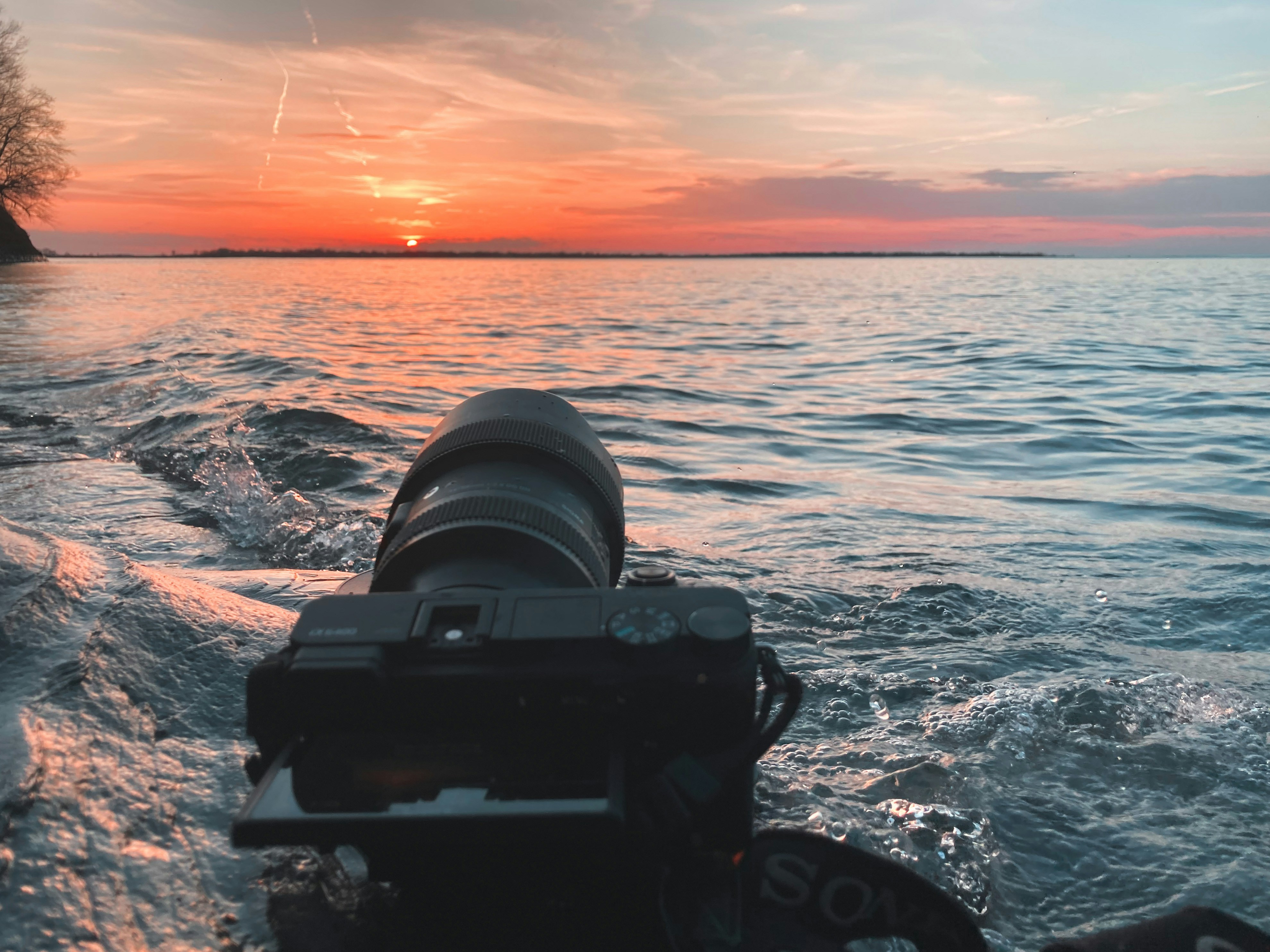 Sunset Over the Wake: Framing the Horizon from a Seafaring Camera Rig