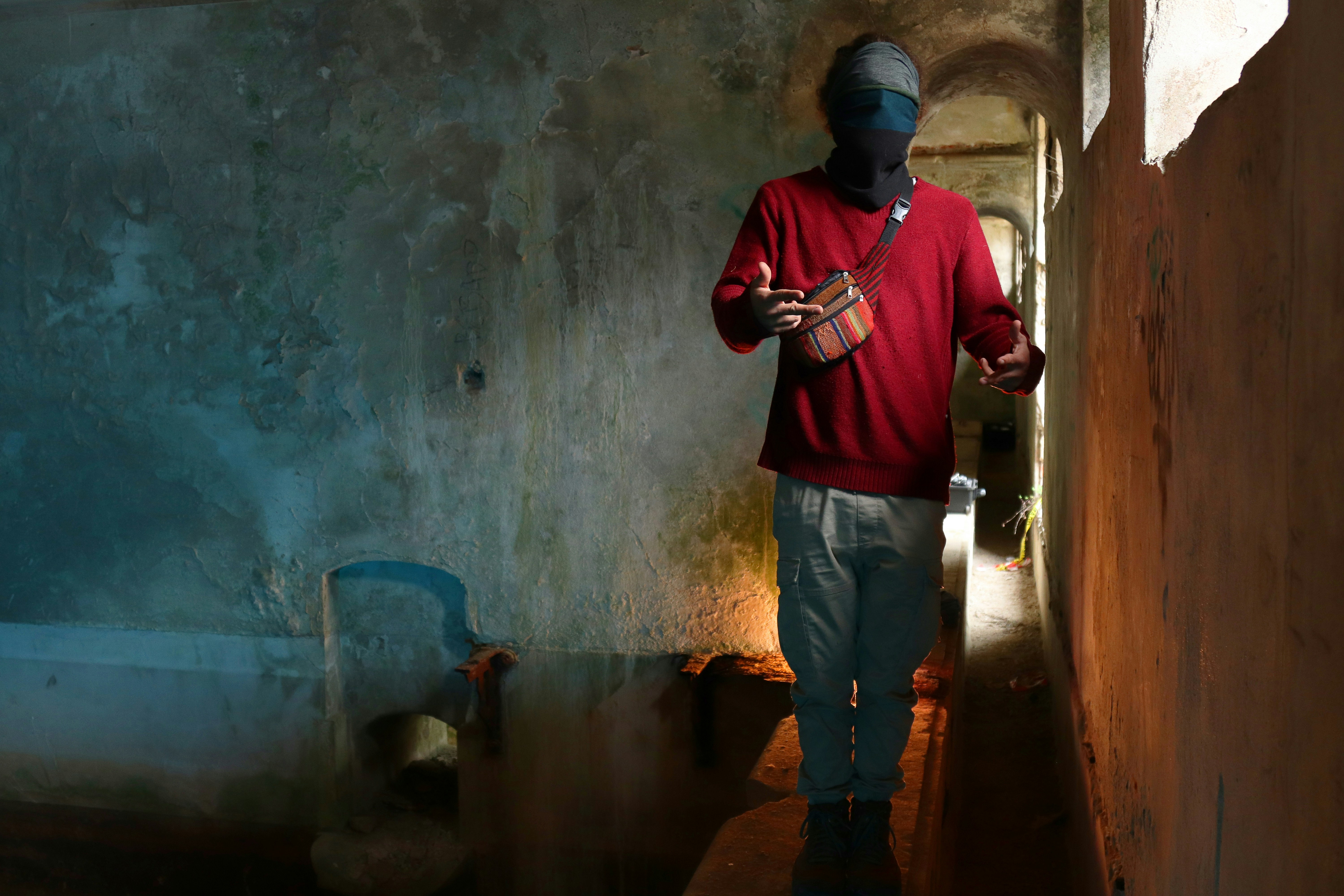 Blindfolded Pictures | Download Free Images on Unsplash