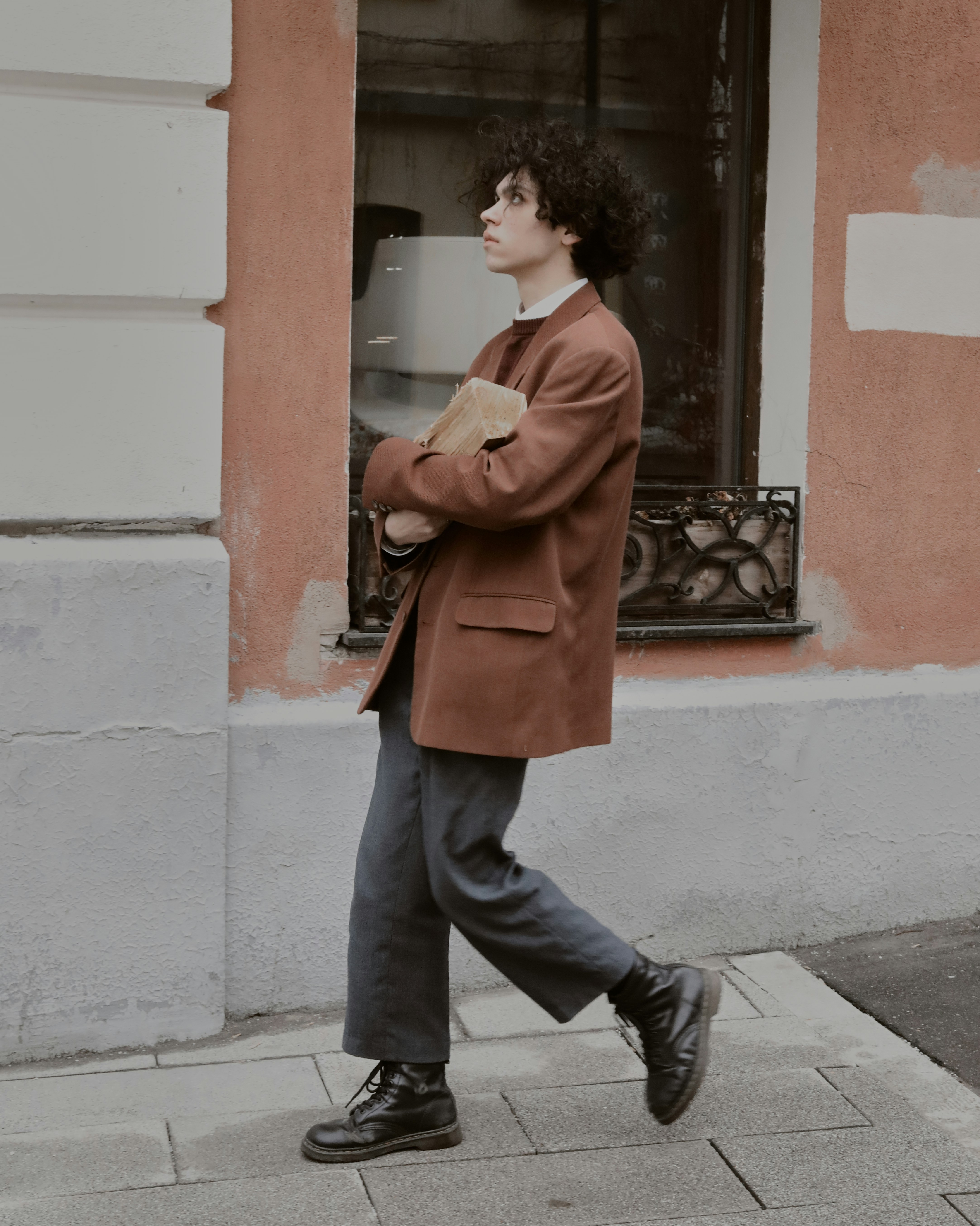 30k+ Street Boy Pictures | Download Free Images on Unsplash