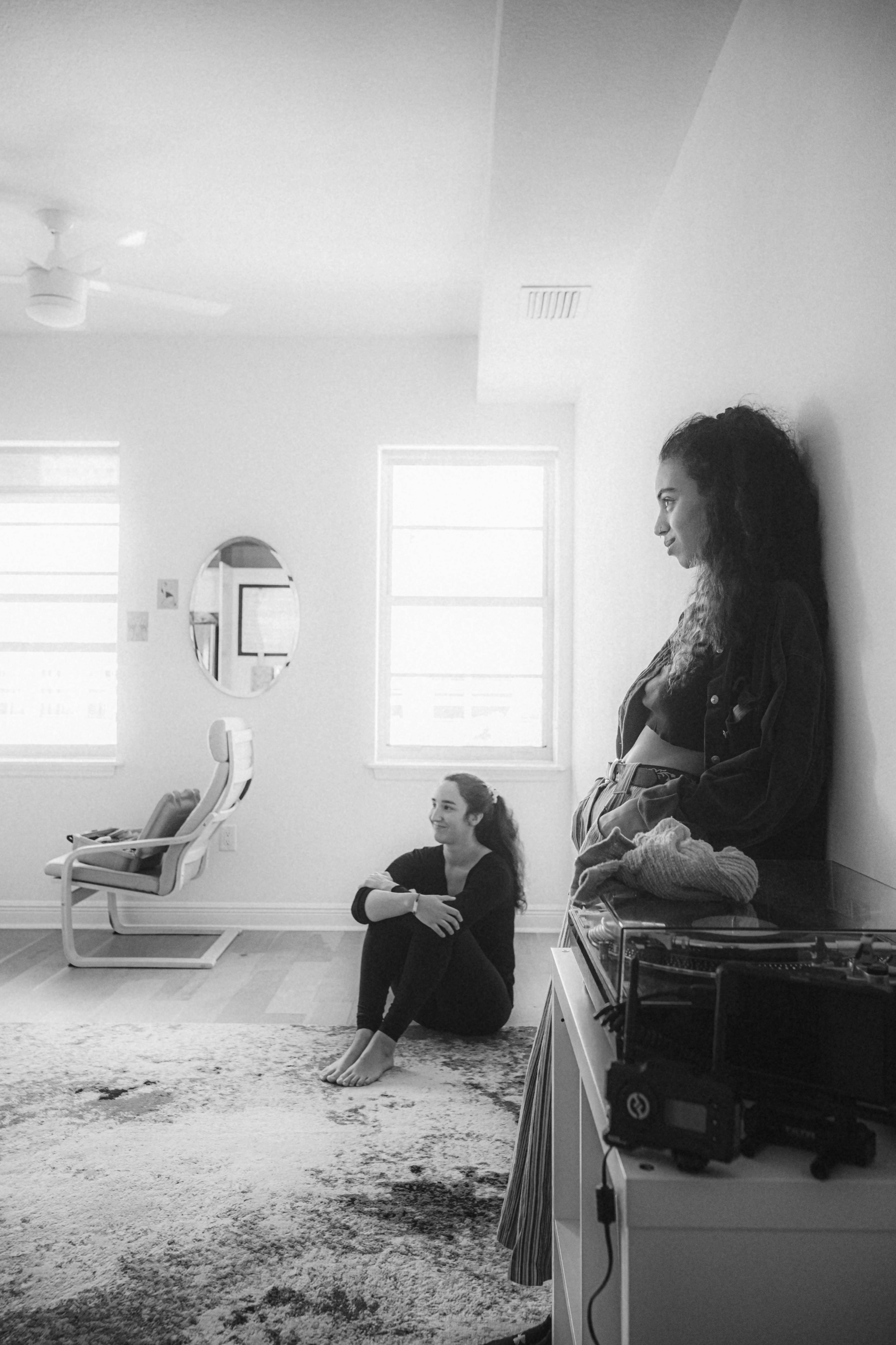 Stillness in Black and White: Quiet Comfort in a Sunlit Studio