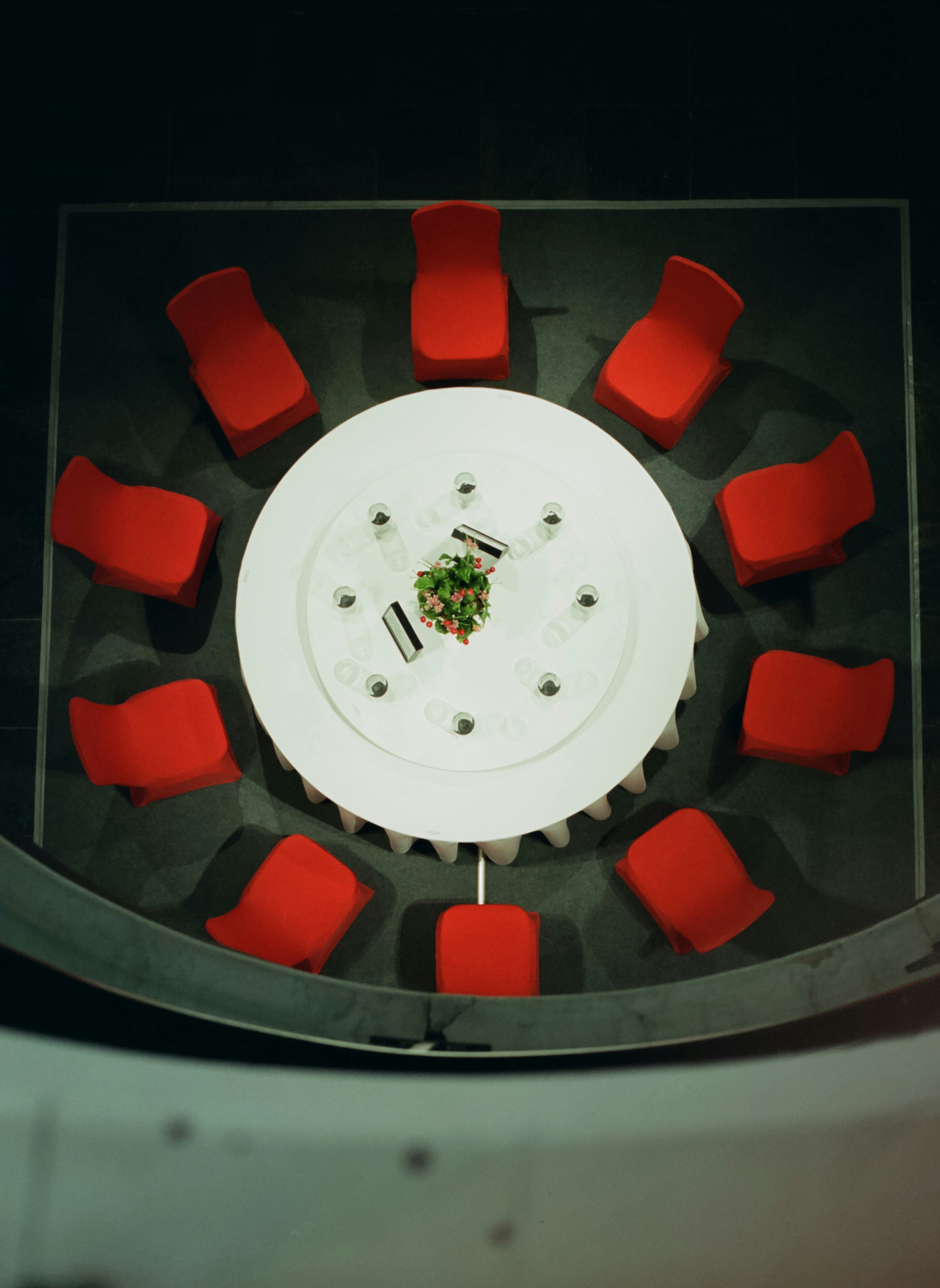 Expert Roundtable | Geopolitics. Commodities. Markets · Luma