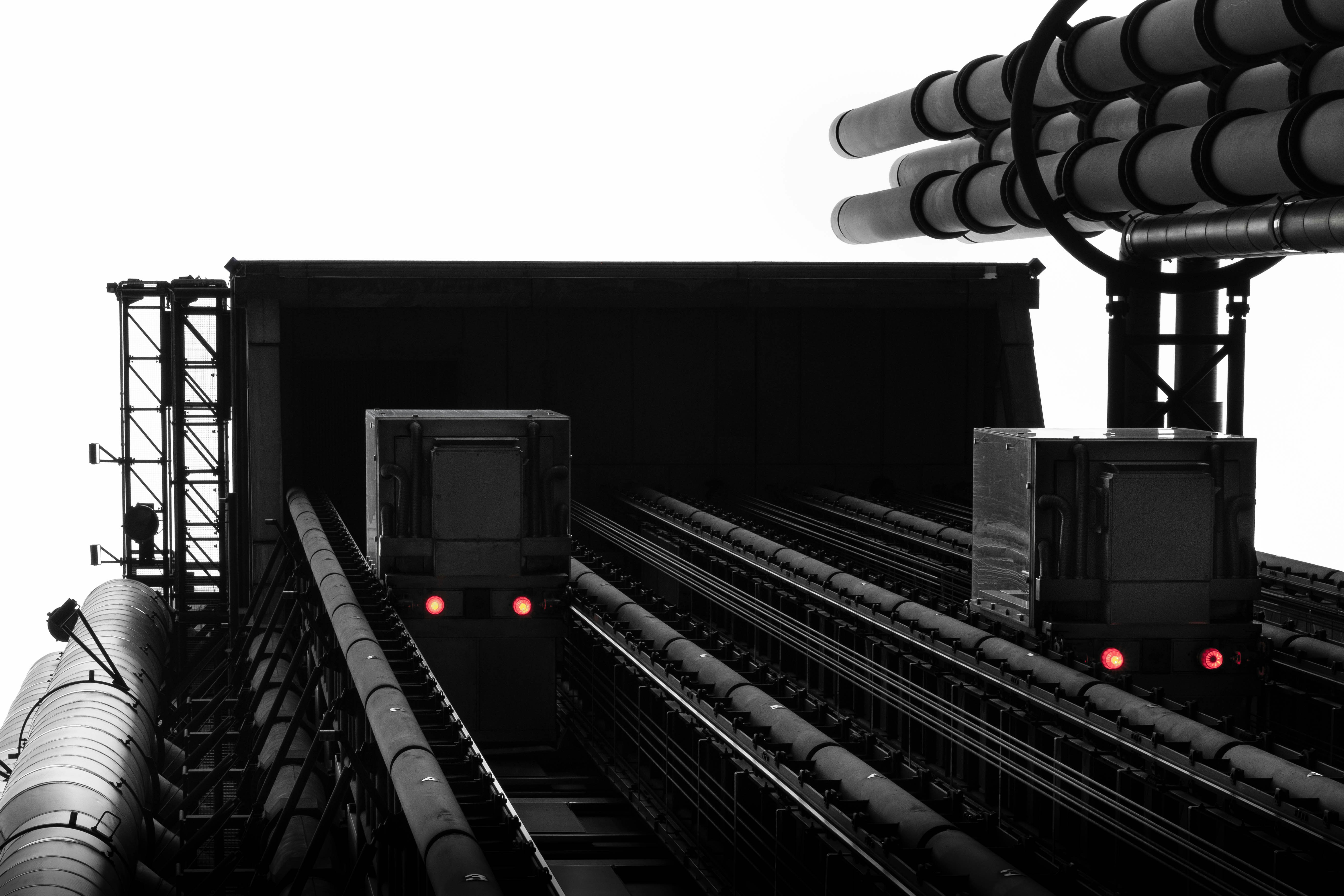 Two trains traveling down train tracks next to each other photo – Free ...