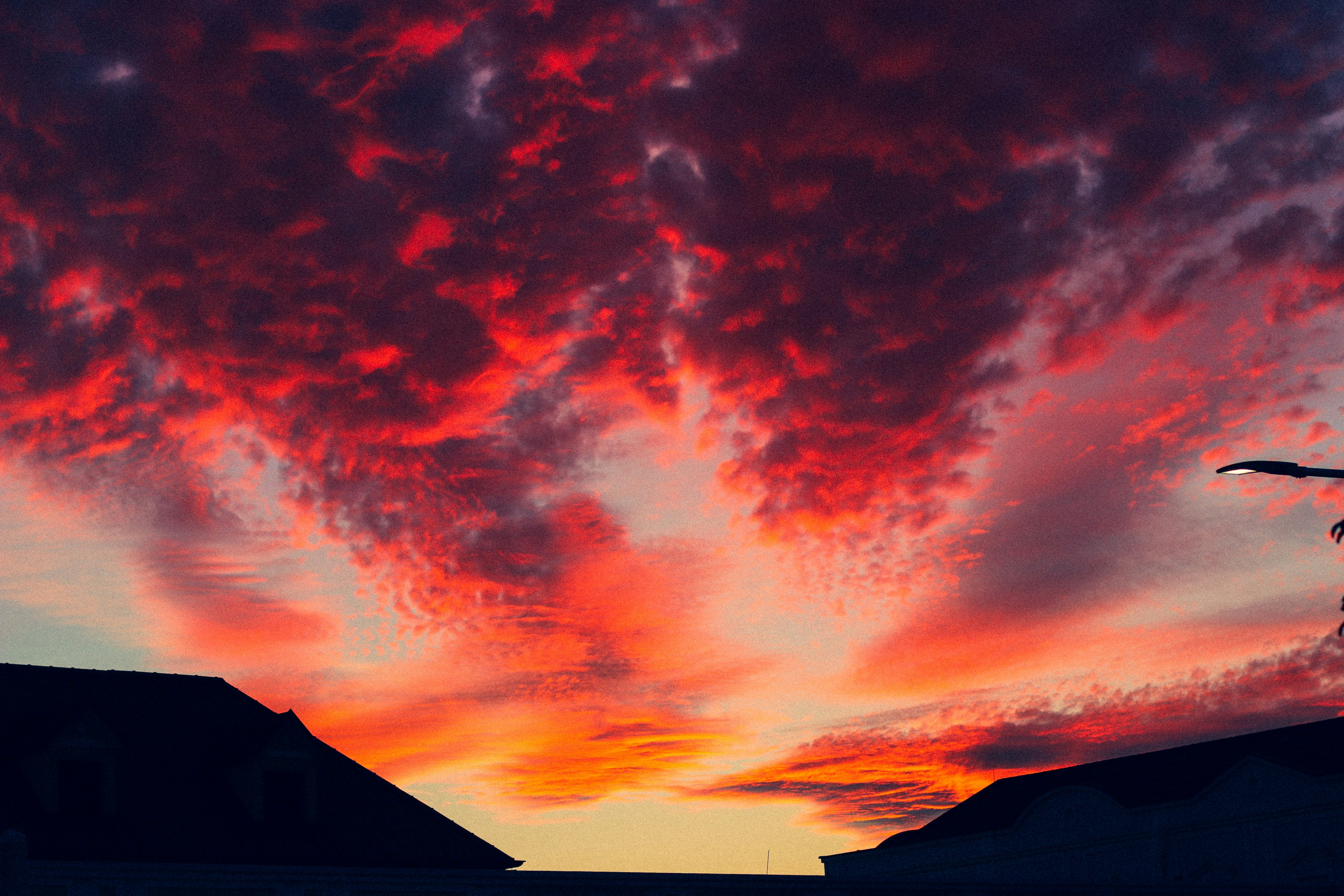 Red Sky | 9 best free red sky, photooftheday, sun and blue photos on ...
