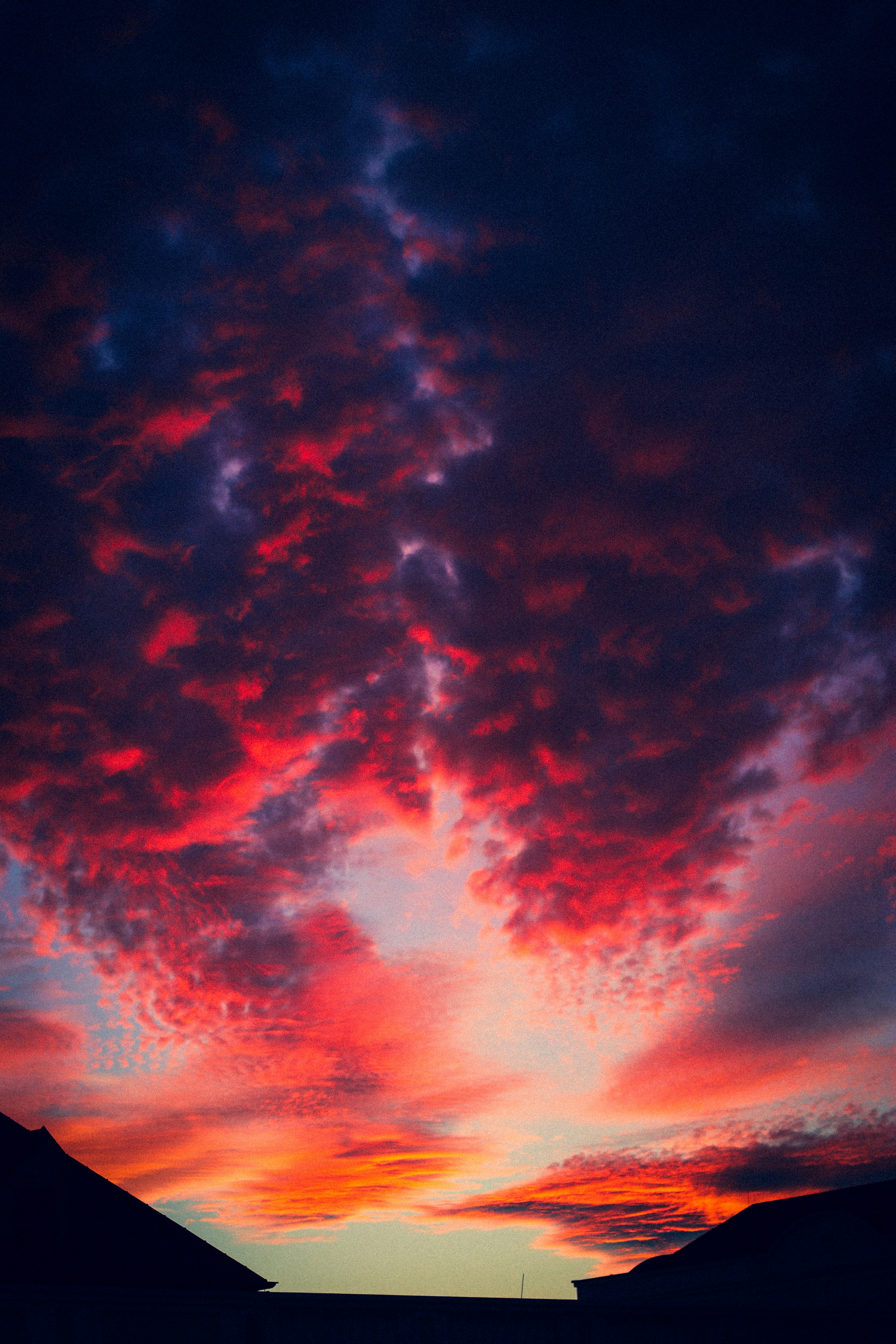 Red Sky | 9 best free red sky, photooftheday, sun and blue photos on ...