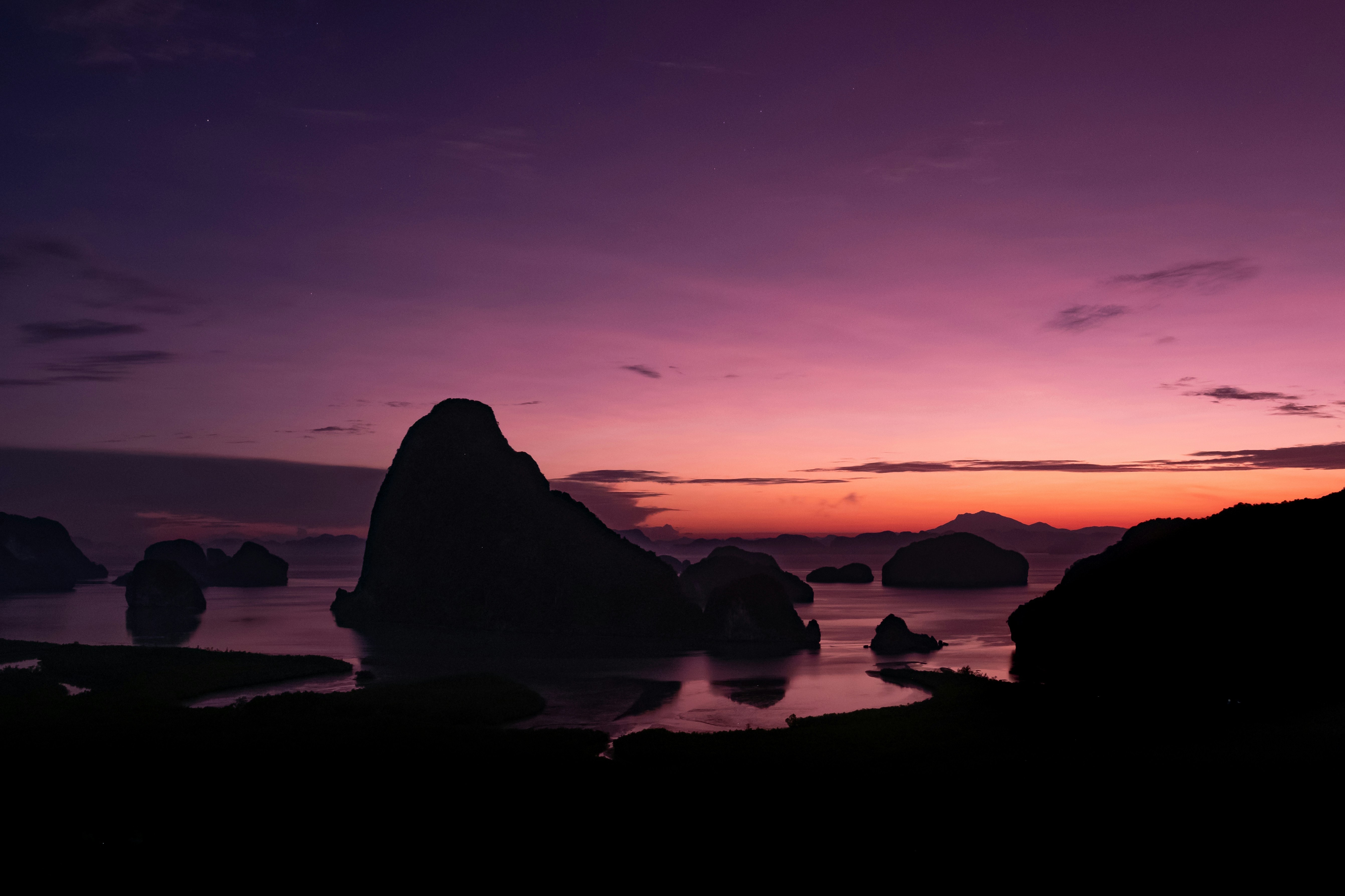 A purple and purple sunset over a body of water photo – Free Пхангнга ...