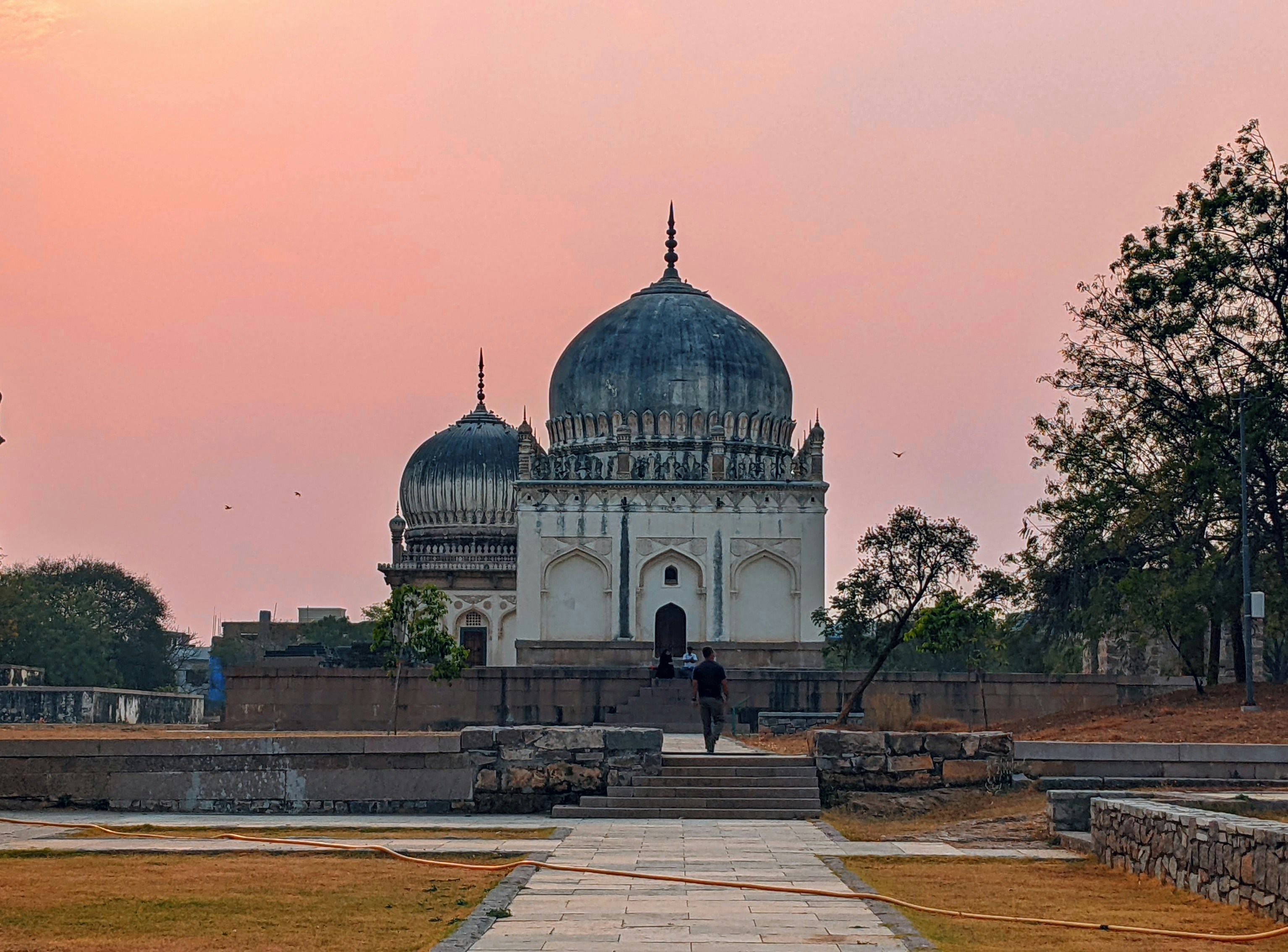 Qutab Meenar Pictures | Download Free Images on Unsplash