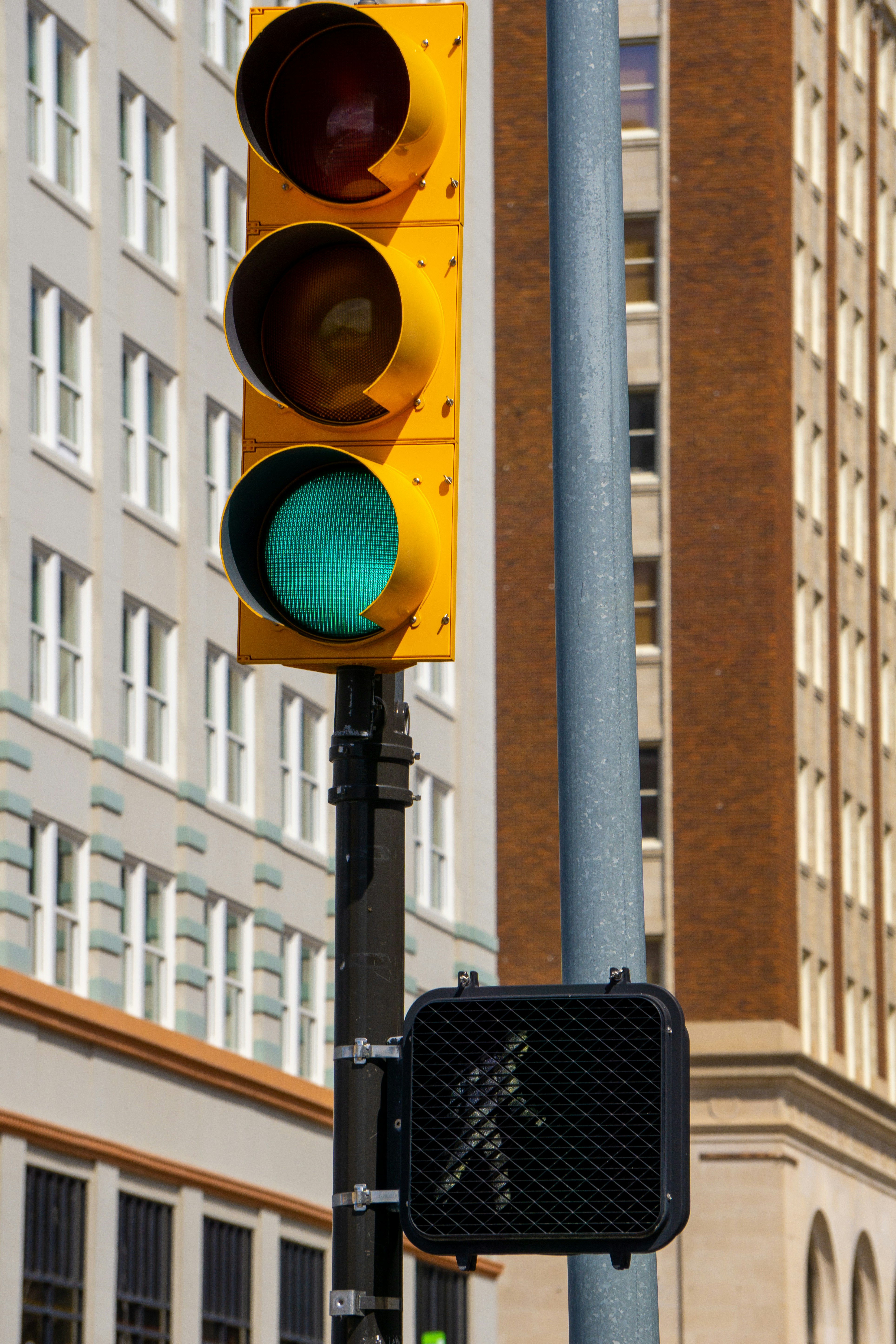 Green Light Gordon - by Justin Deming - Along the Hudson